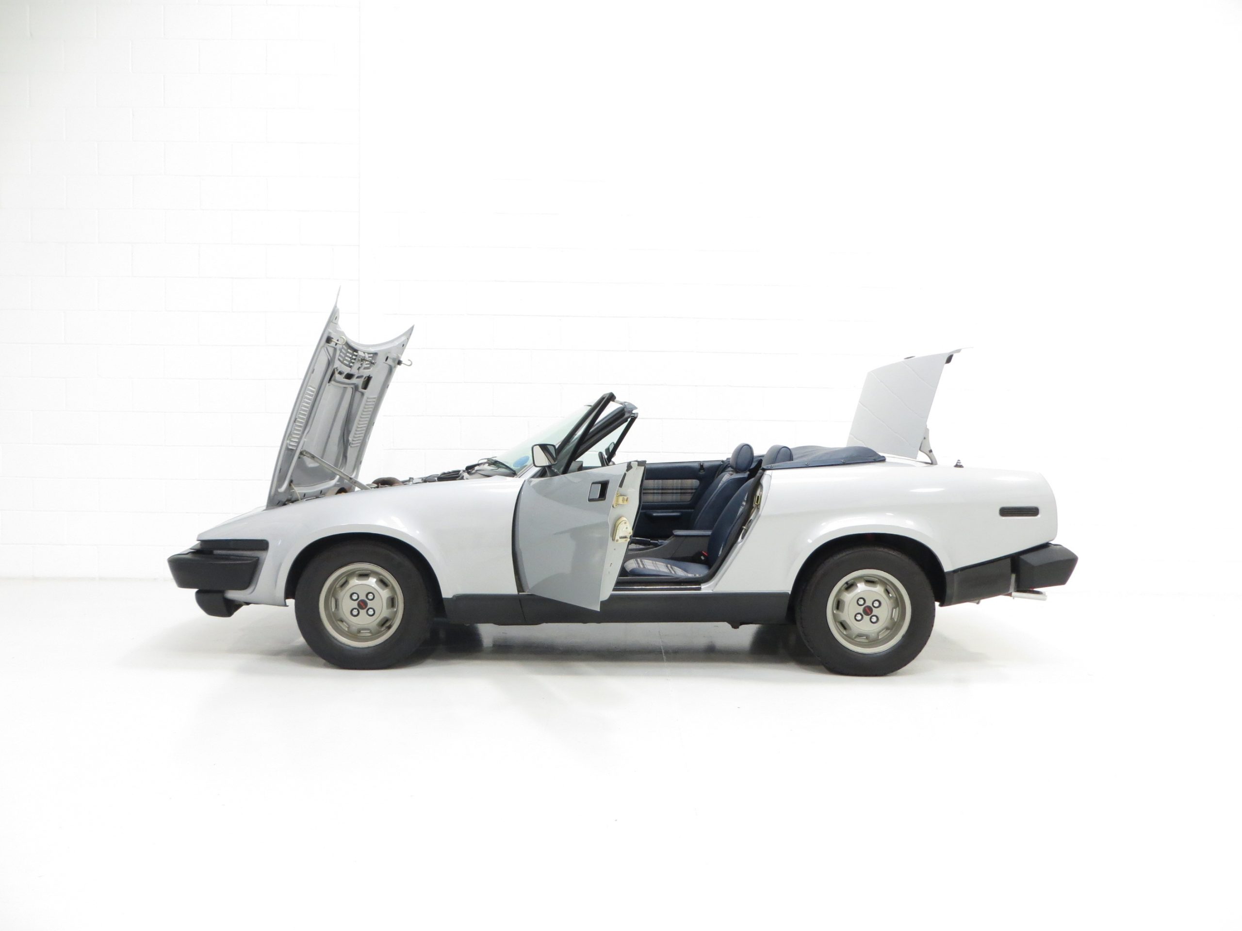 Triumph TR7 Drophead – KGF