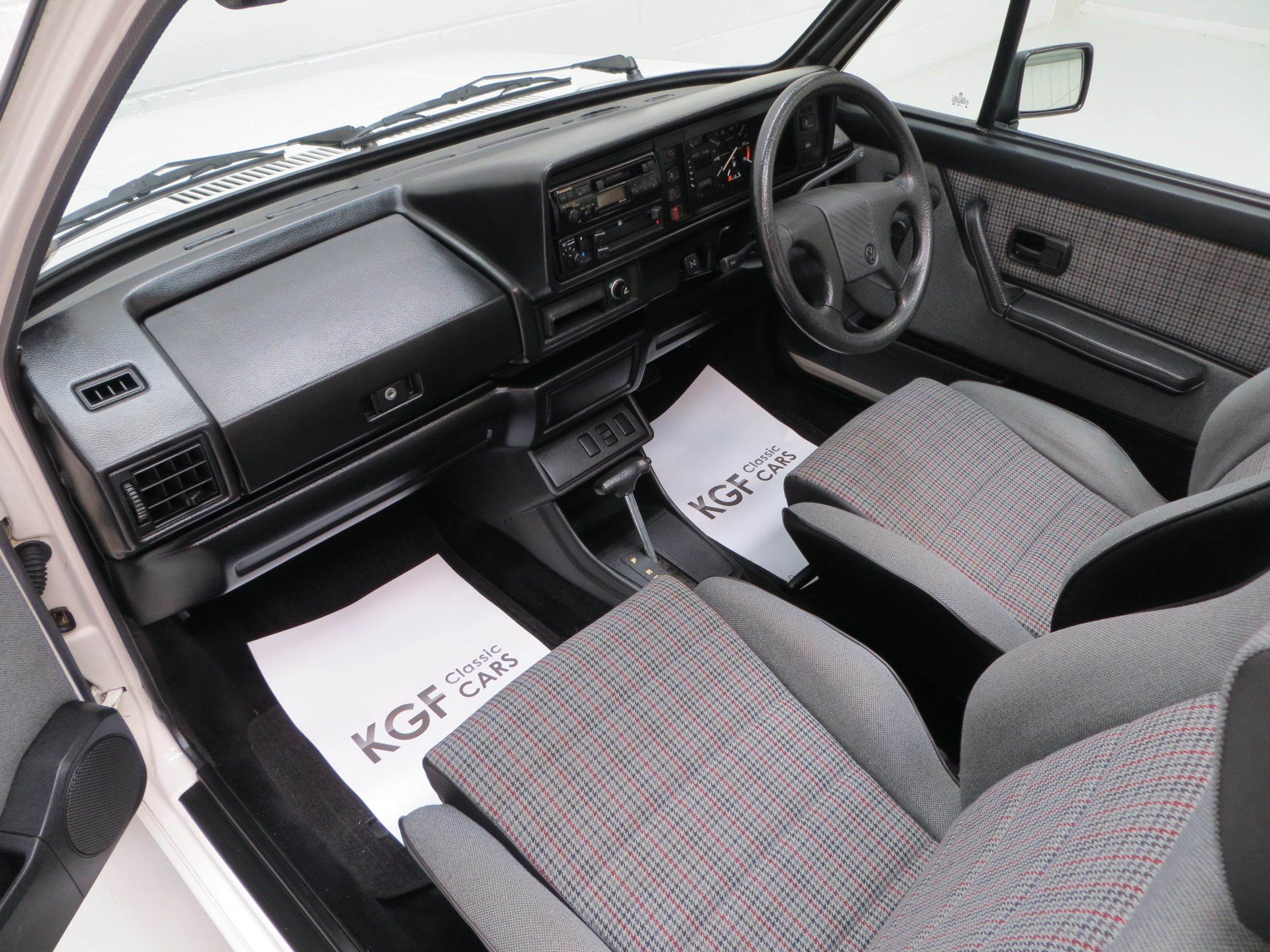 Volkswagen Golf Clipper Auto – KGF