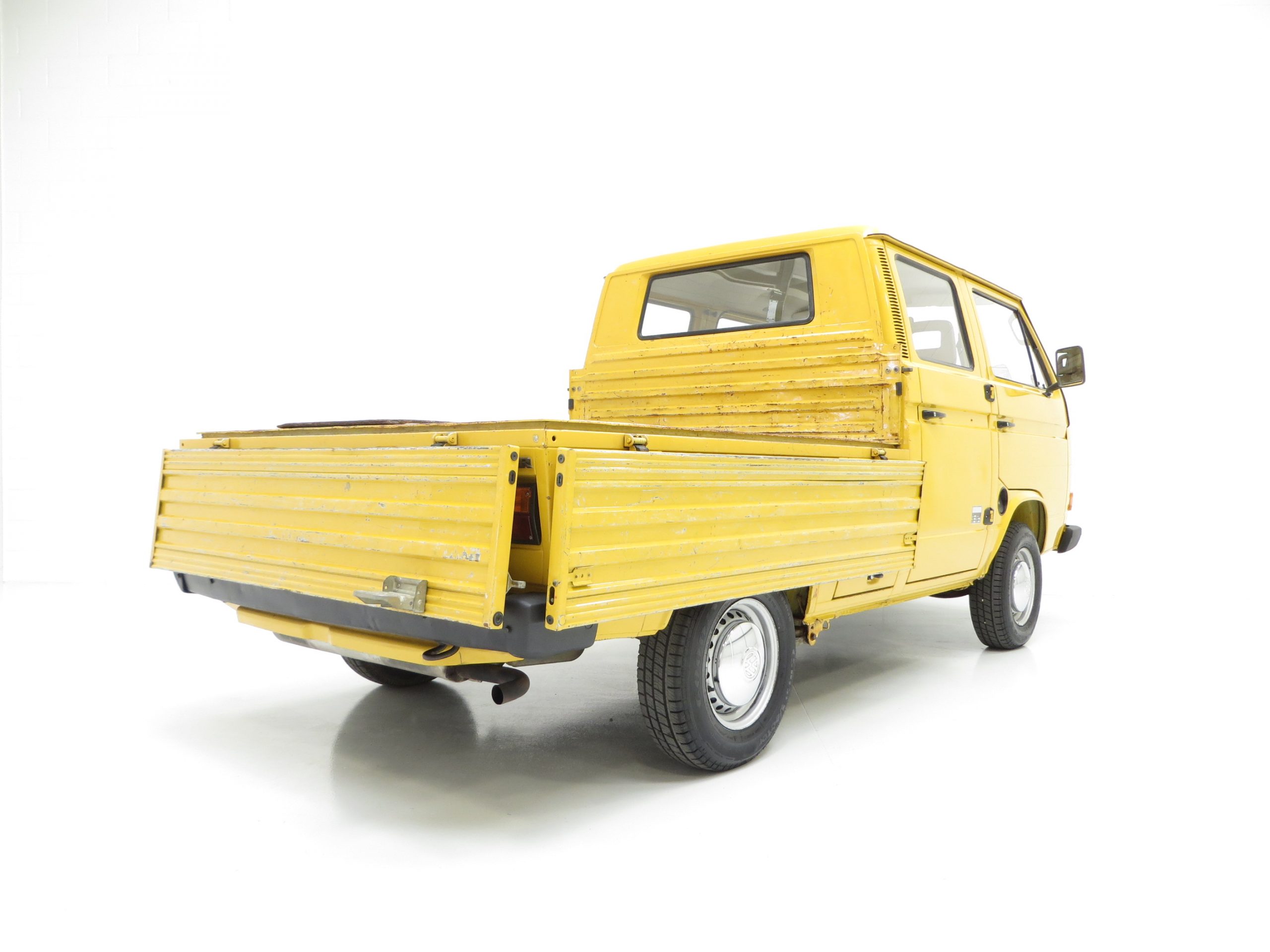 VW Transporter T25 Double-Cab Pick-Up – KGF