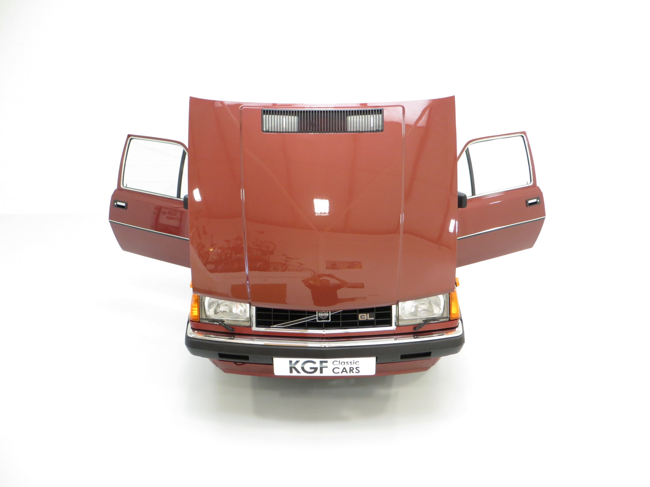 Volvo 343 GL – KGF