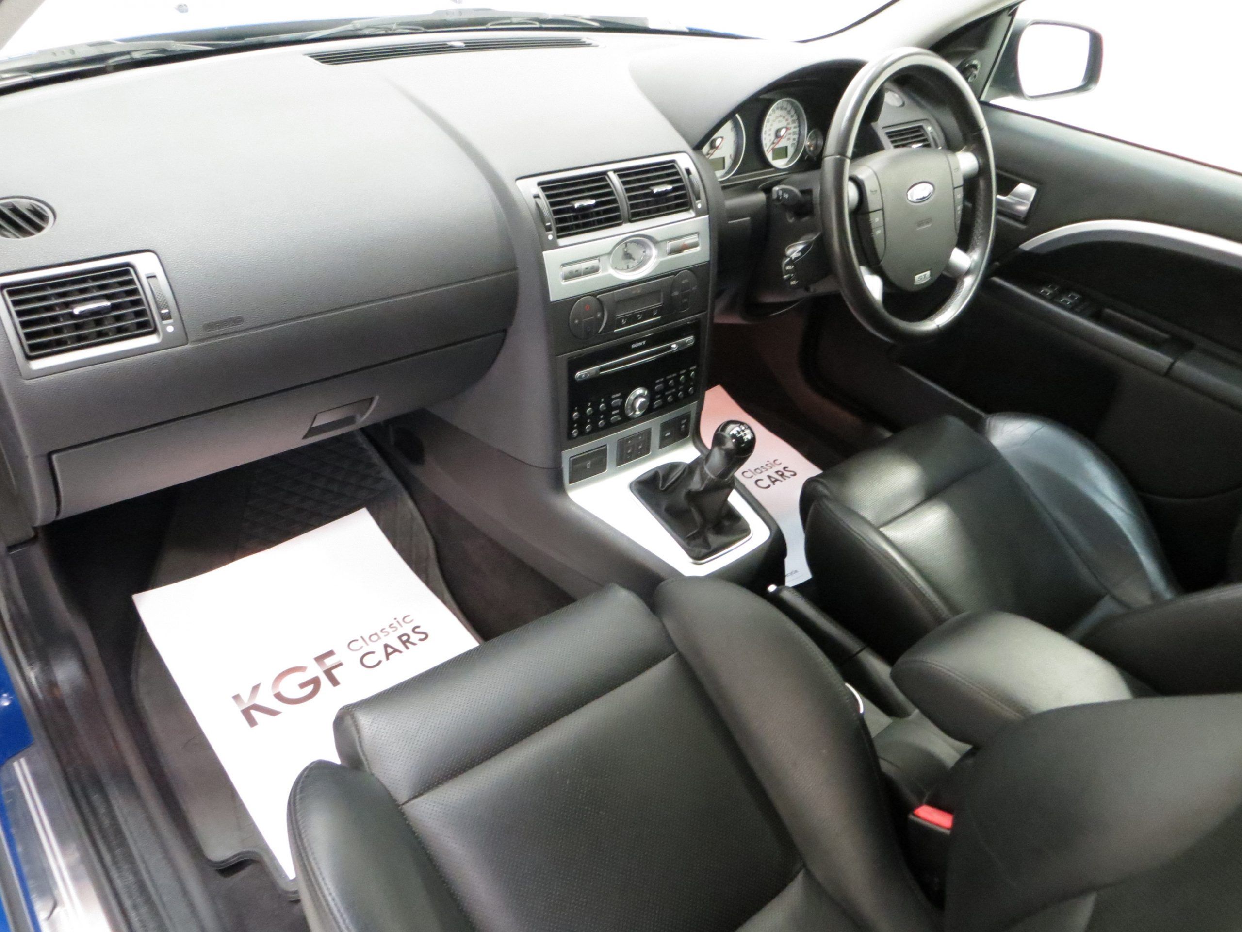 Ford Mondeo ST220 – KGF