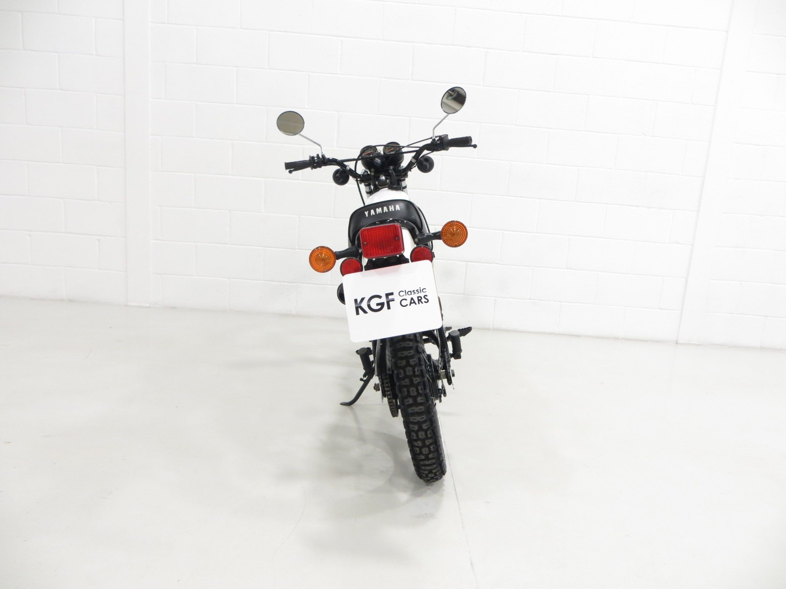 Yamaha Enduro DT175MX – KGF