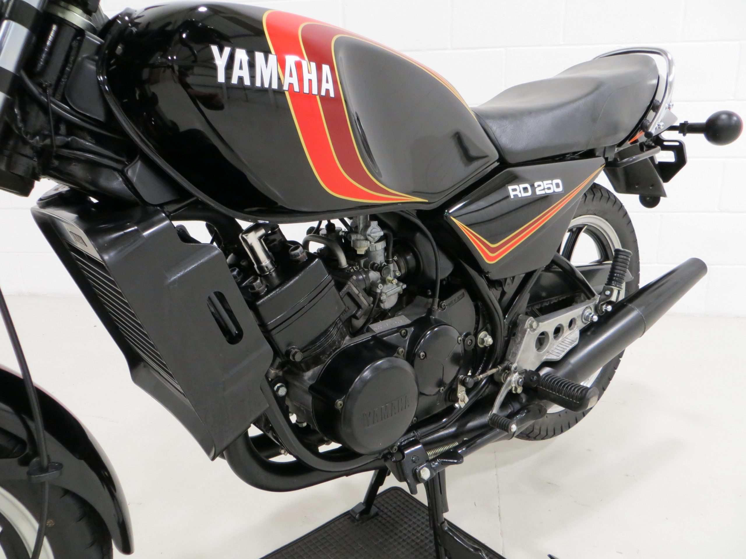 Yamaha RD250LC – KGF