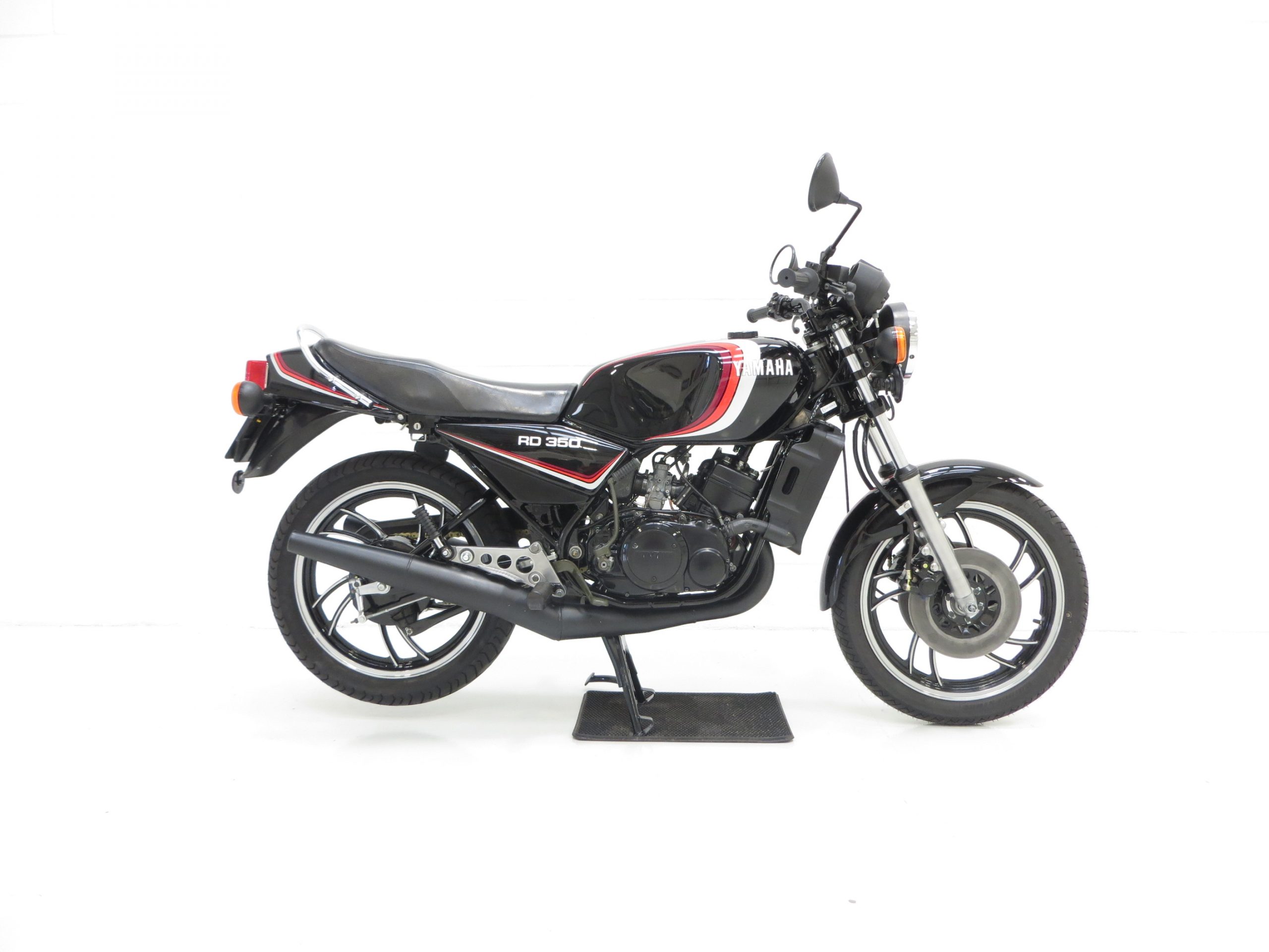 Yamaha RD350LC – KGF