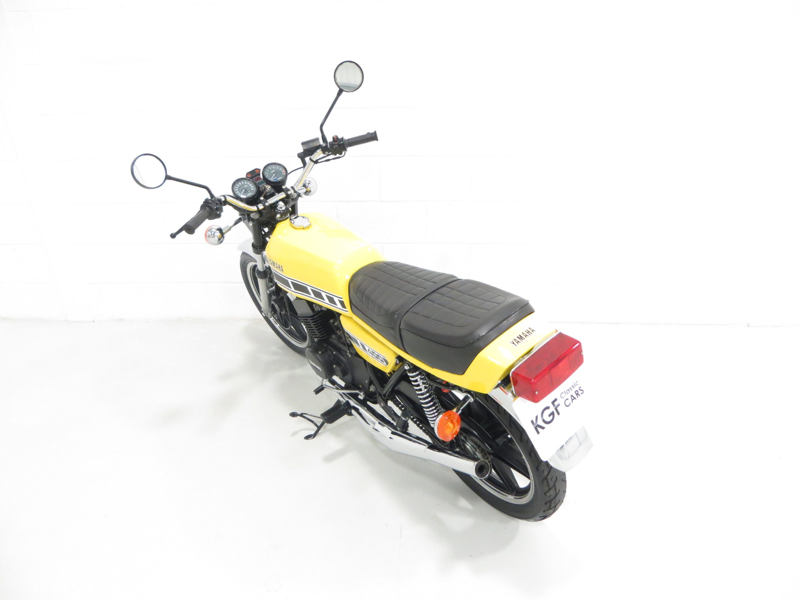 Yamaha RD400D – KGF