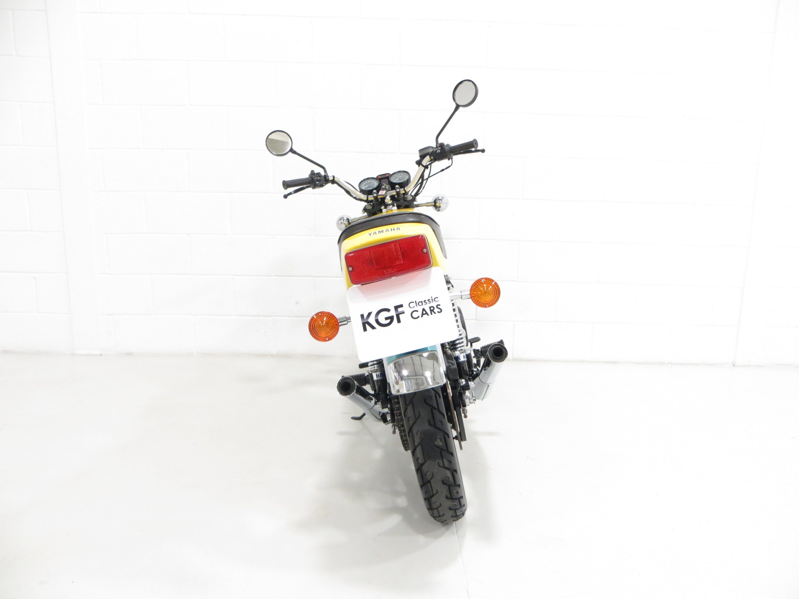 Yamaha RD400D – KGF