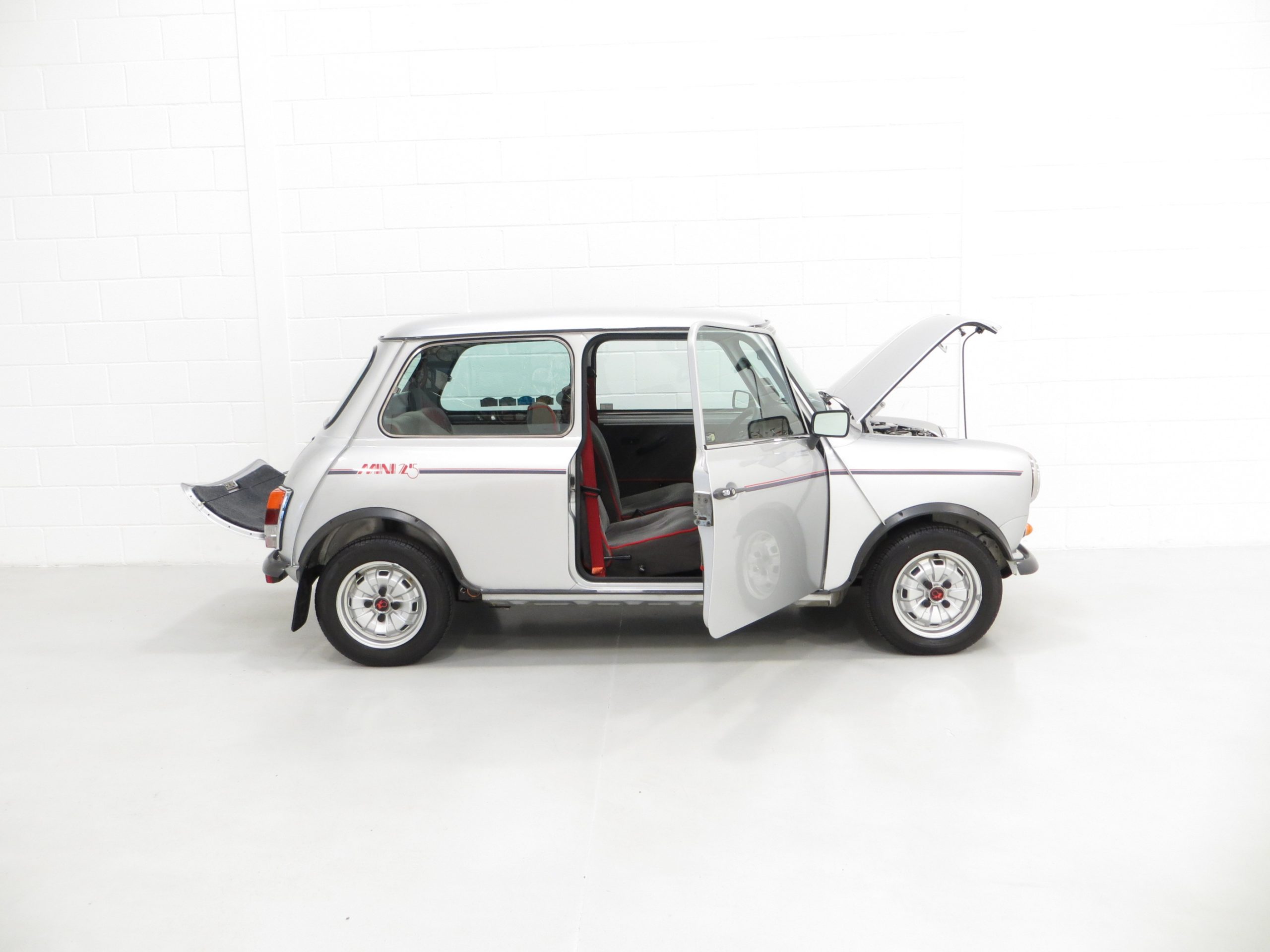 Austin Mini 25 – KGF