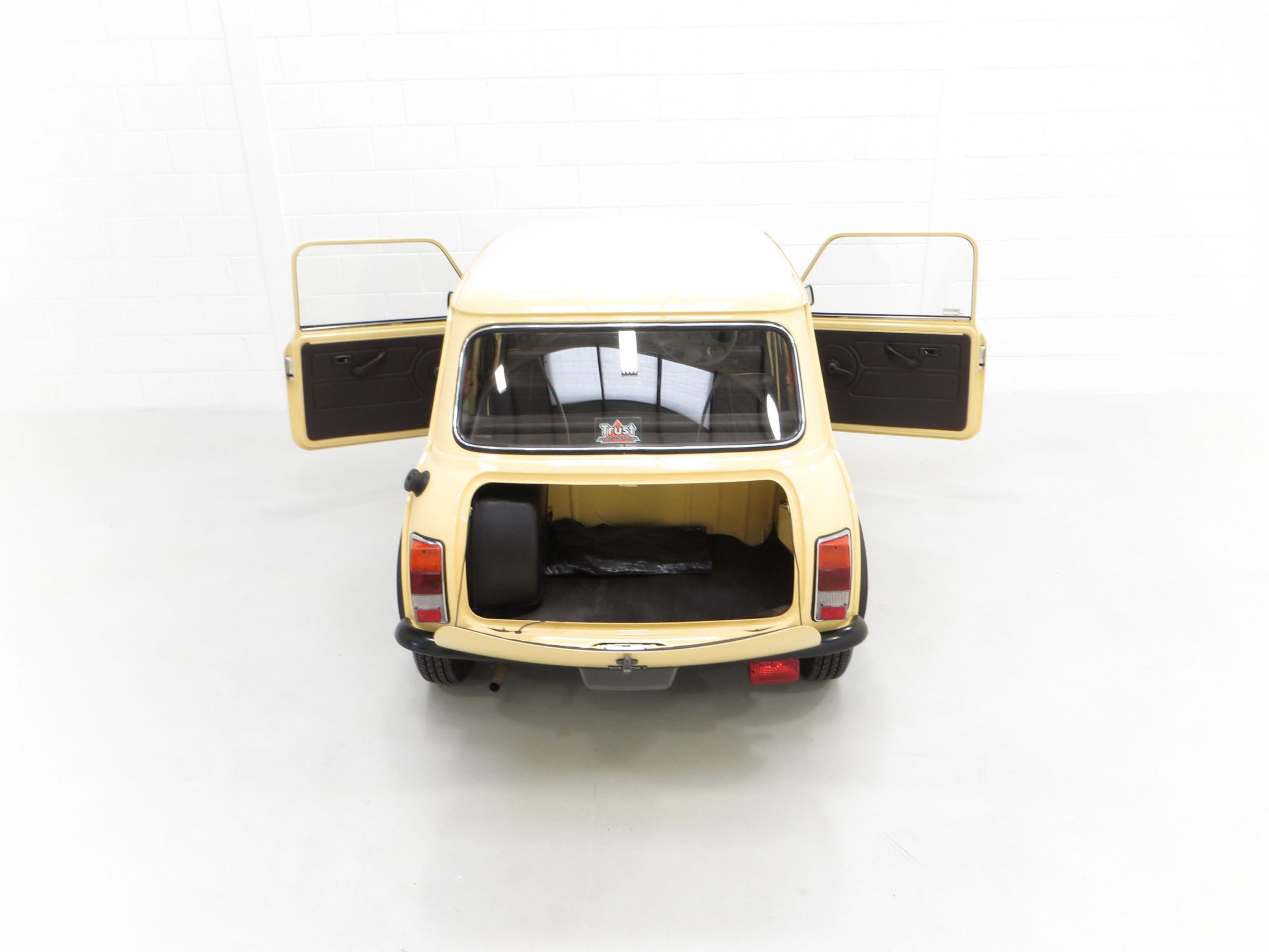 Austin Mini City E – KGF