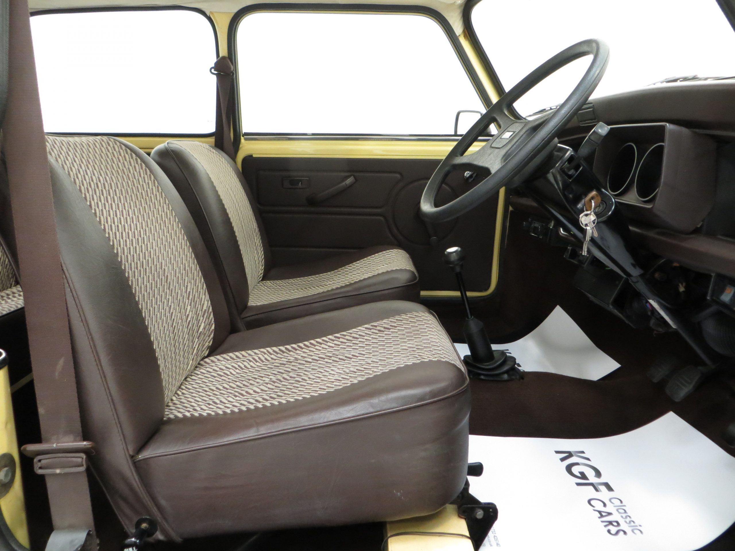 Austin Mini City E – KGF