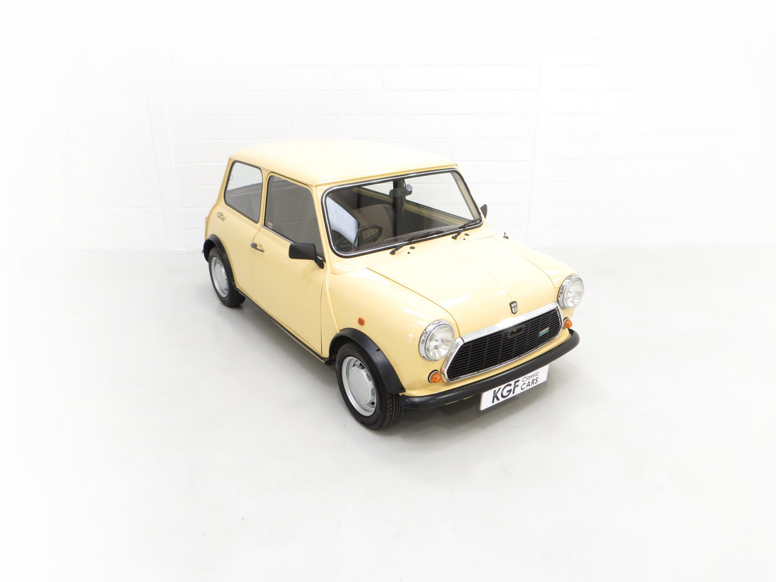 Austin Mini City E – KGF