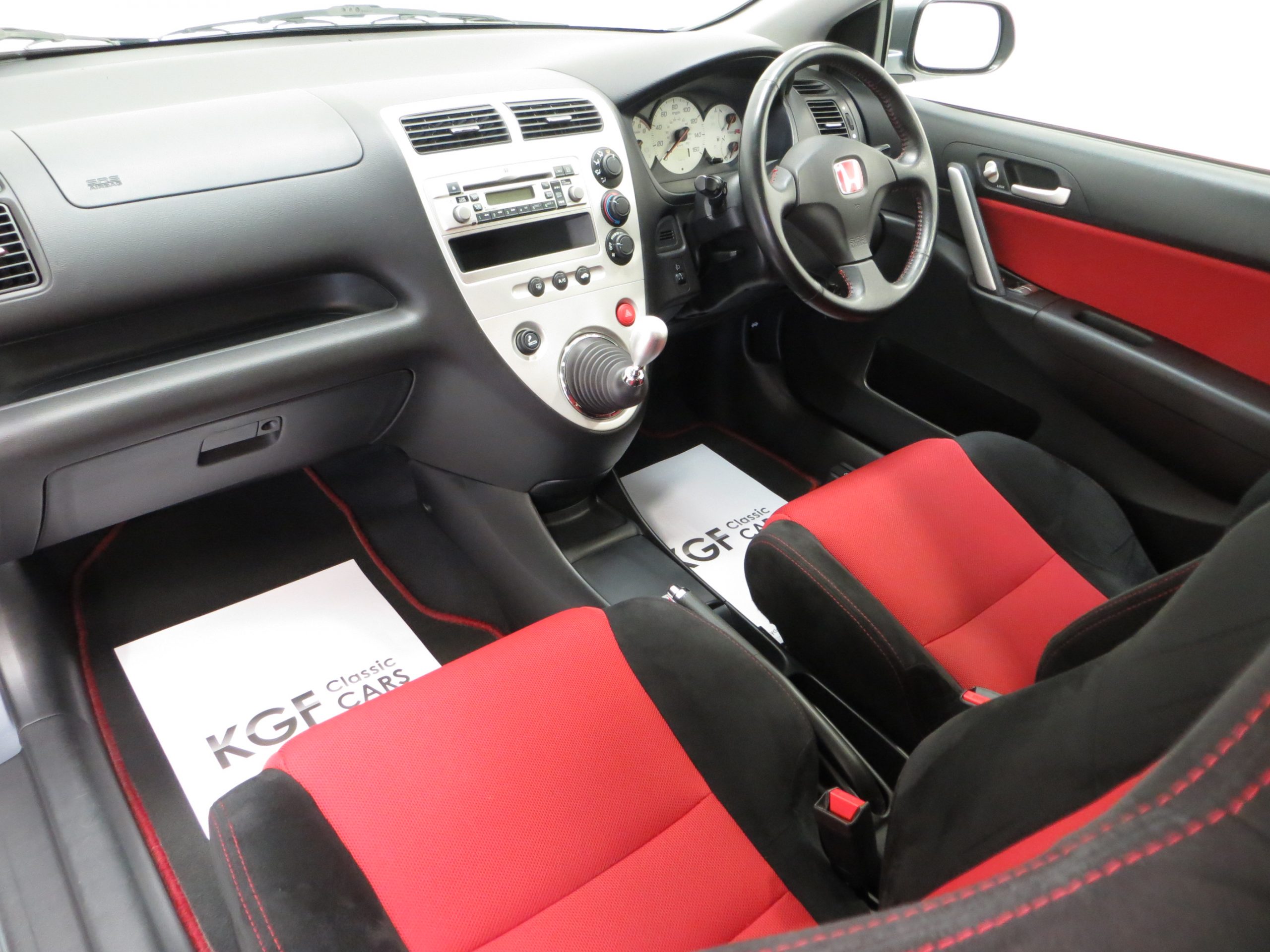 Honda Civic Type R EP3 – KGF