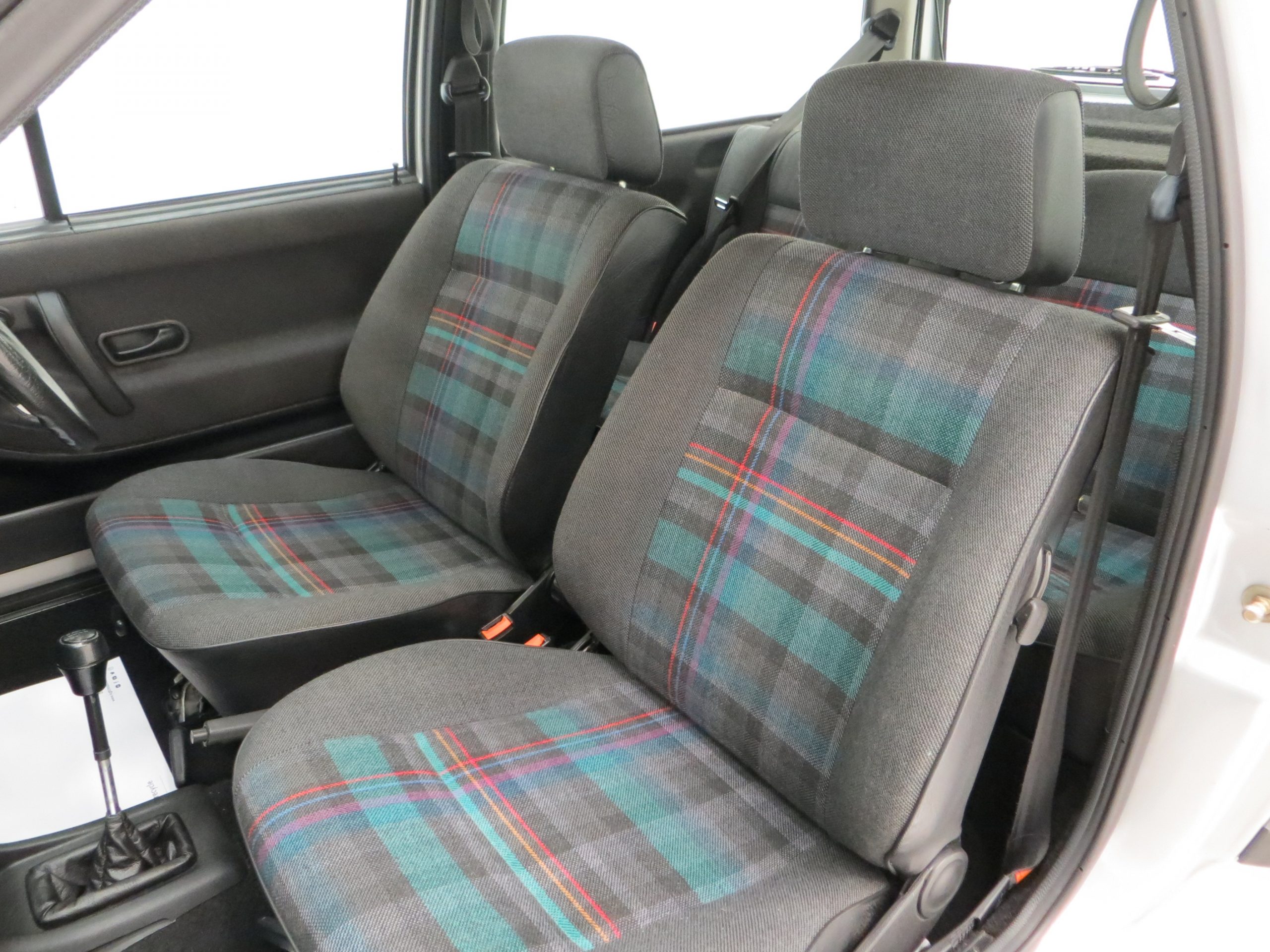 Volkswagen Polo Mk2F Genesis – KGF