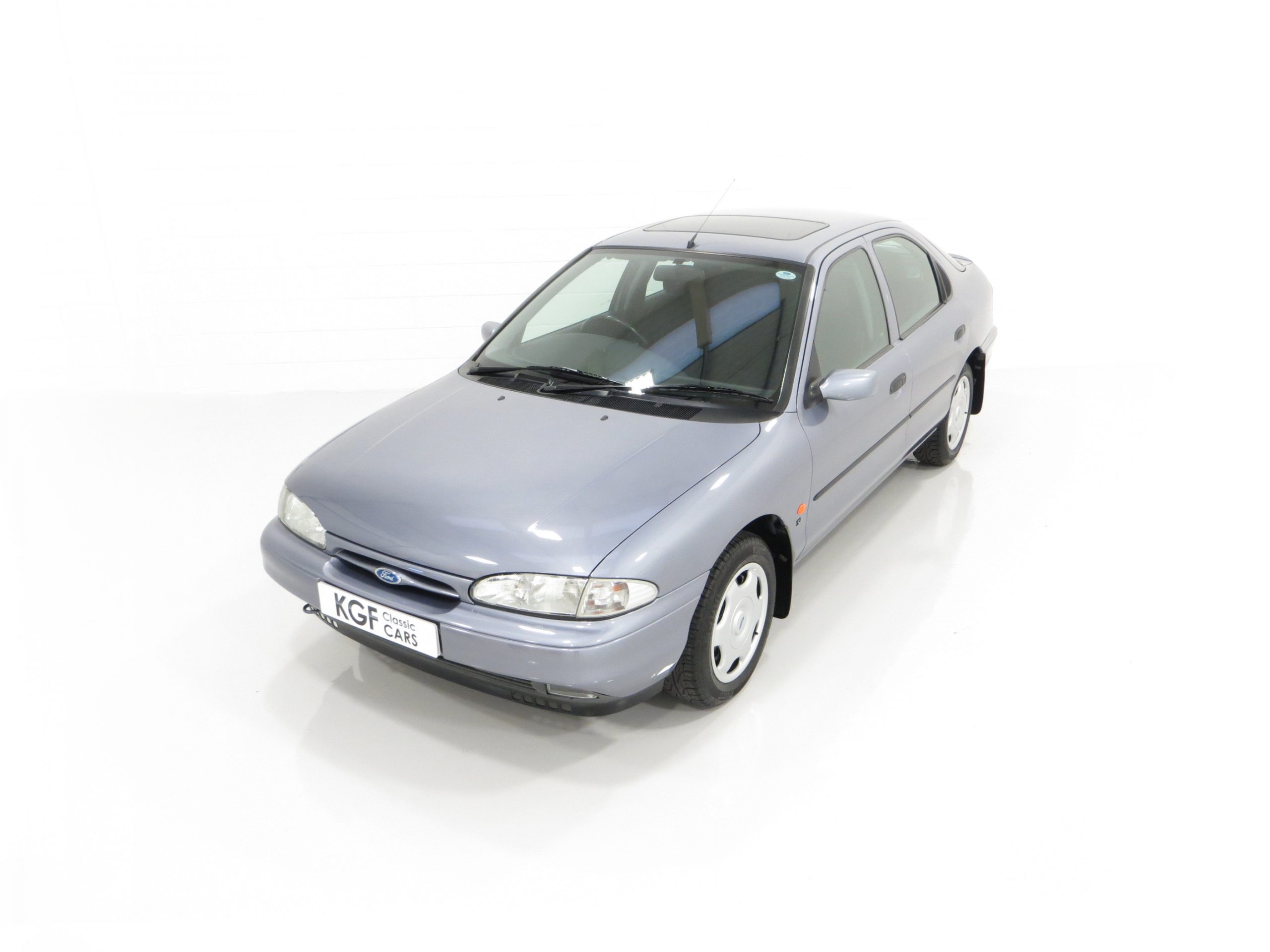 Ford Mondeo Mk1 2.0 Si – KGF