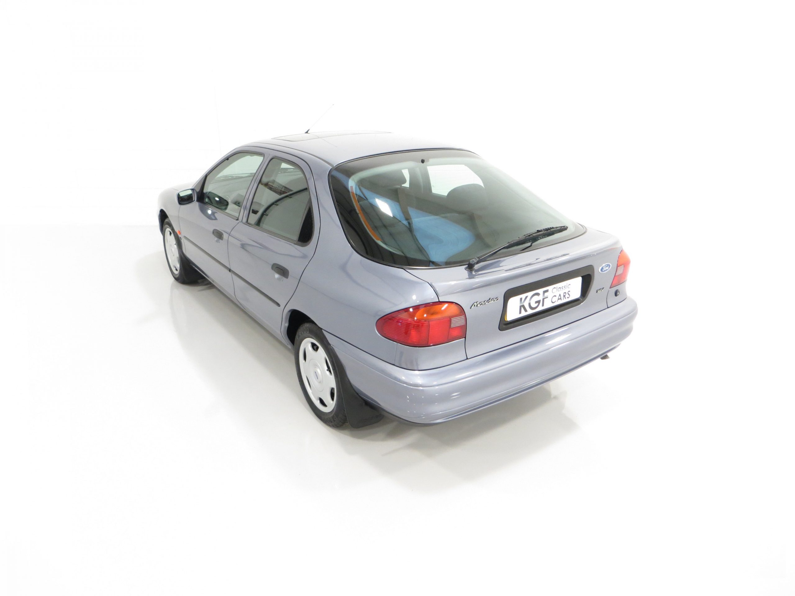 Ford Mondeo Mk1 2.0 Si – KGF