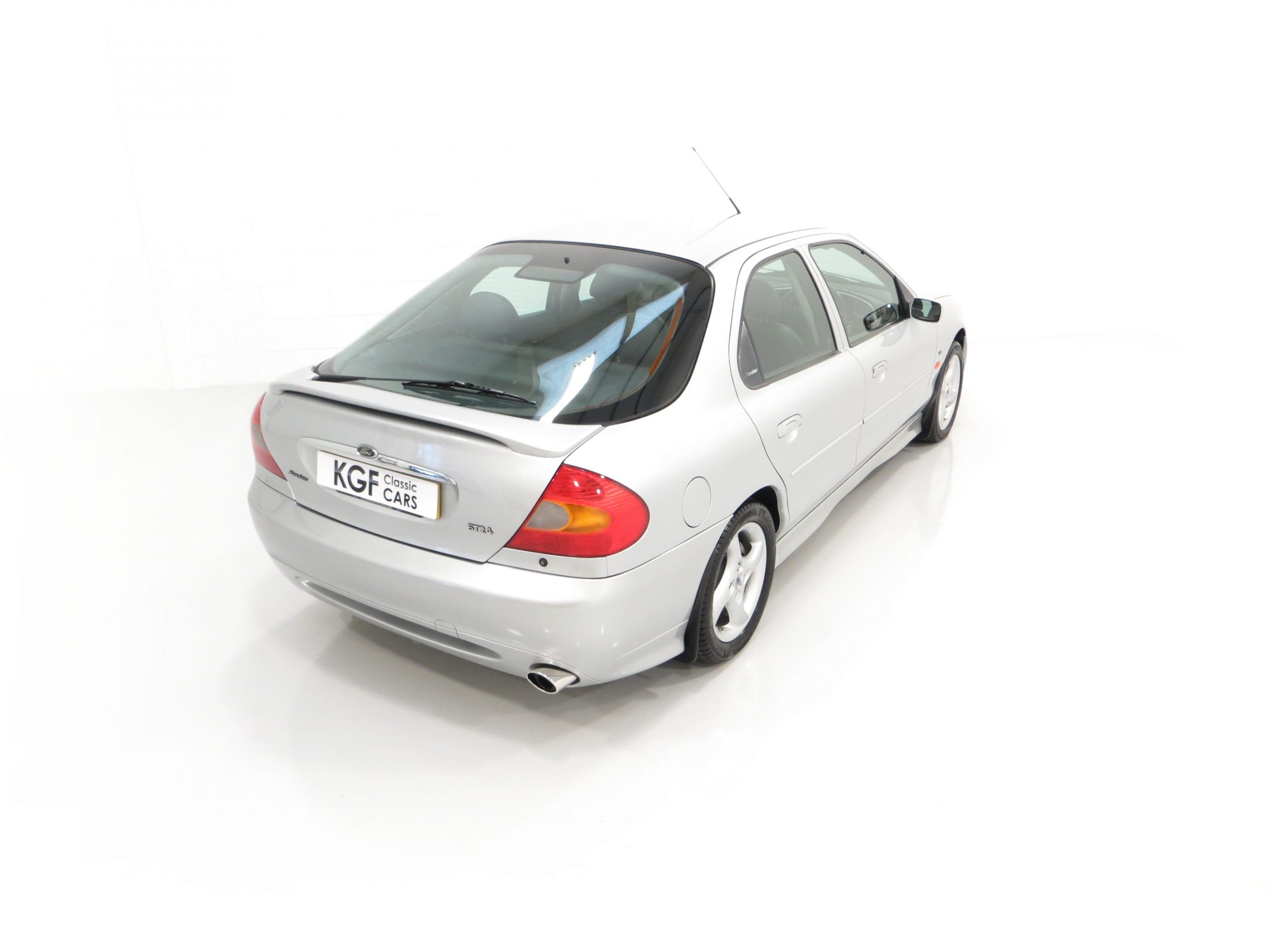 Ford Mondeo ST24 – KGF