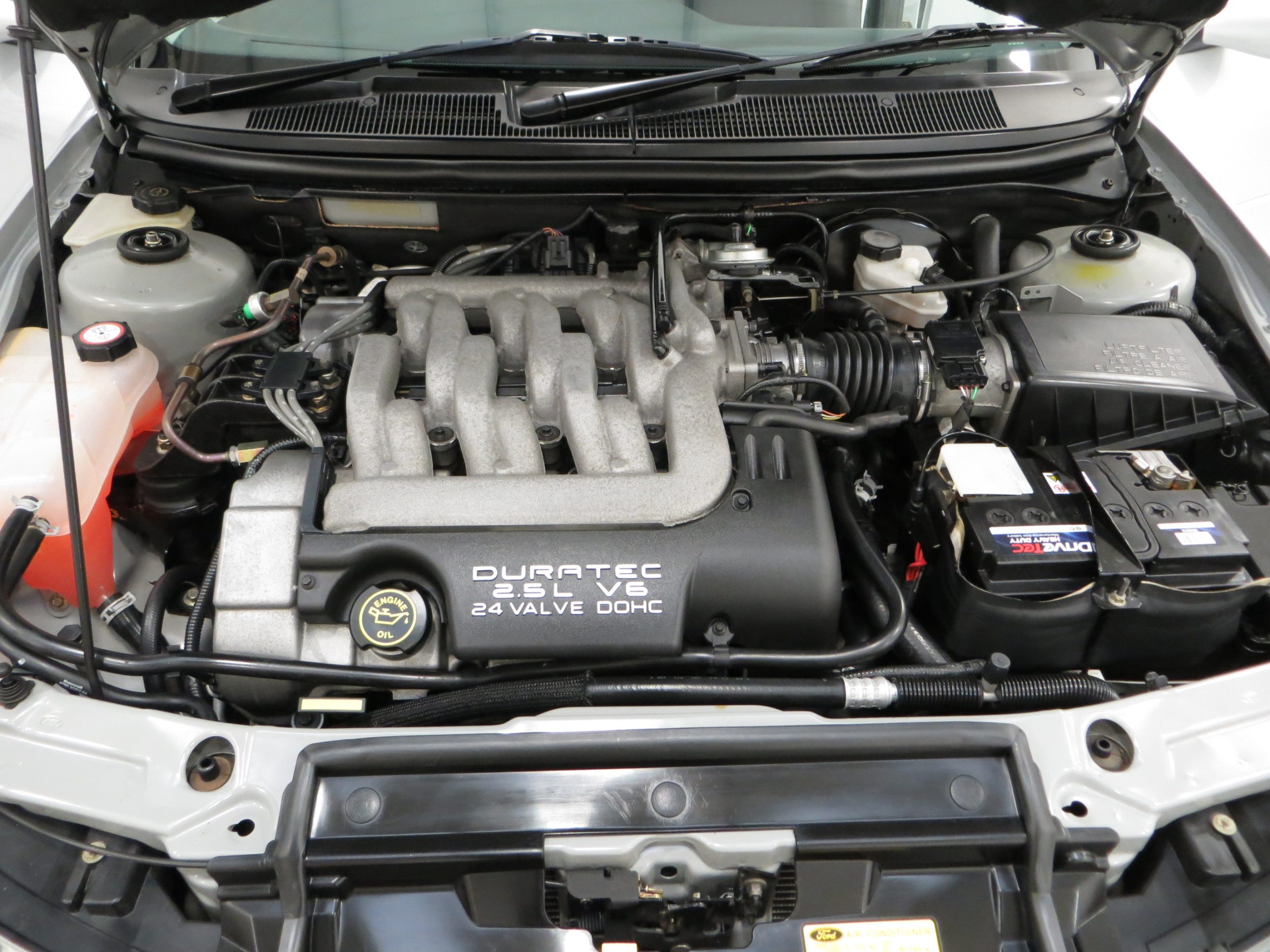 Ford Mondeo ST24 – KGF