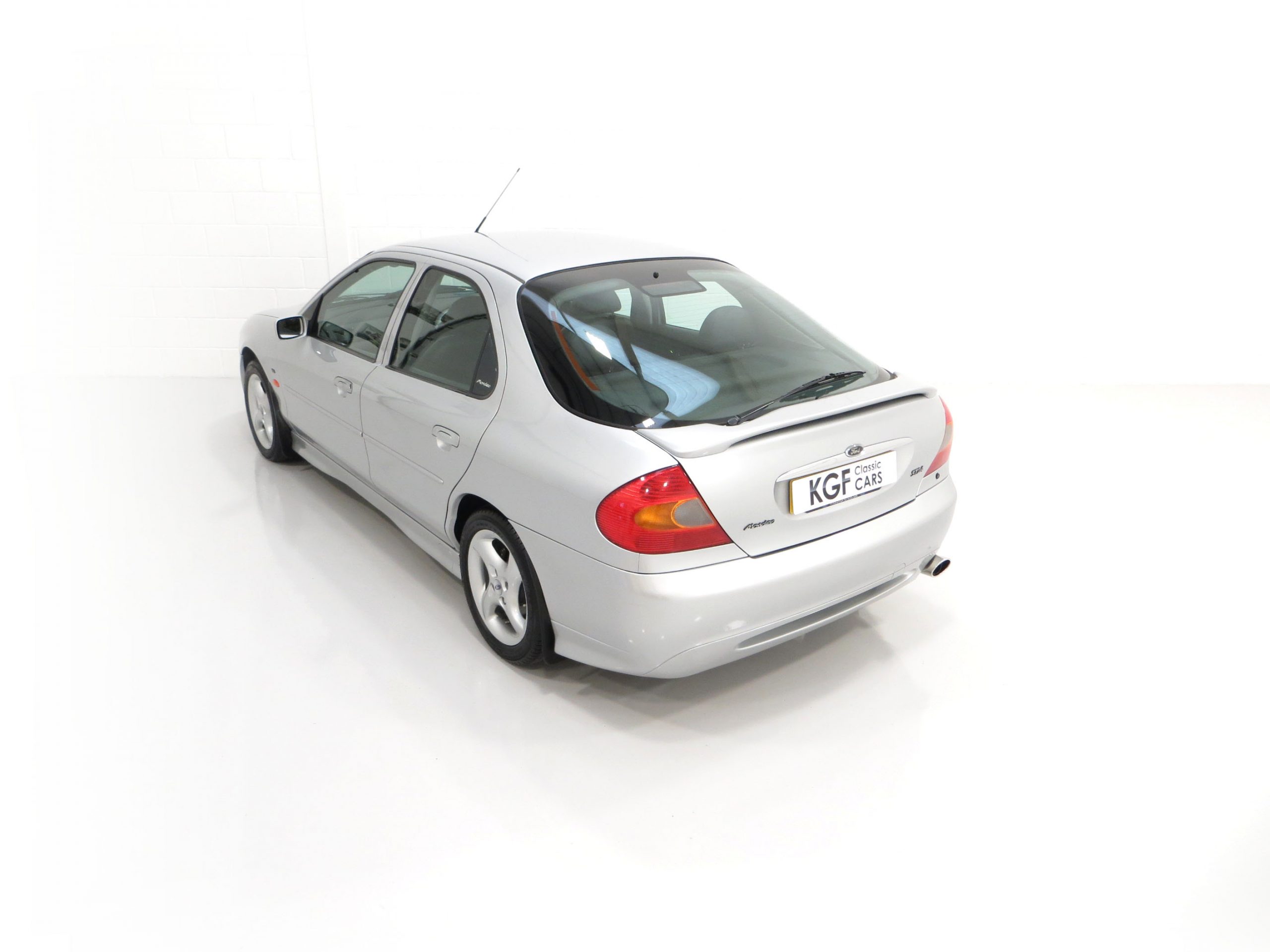 Ford Mondeo ST24 – KGF