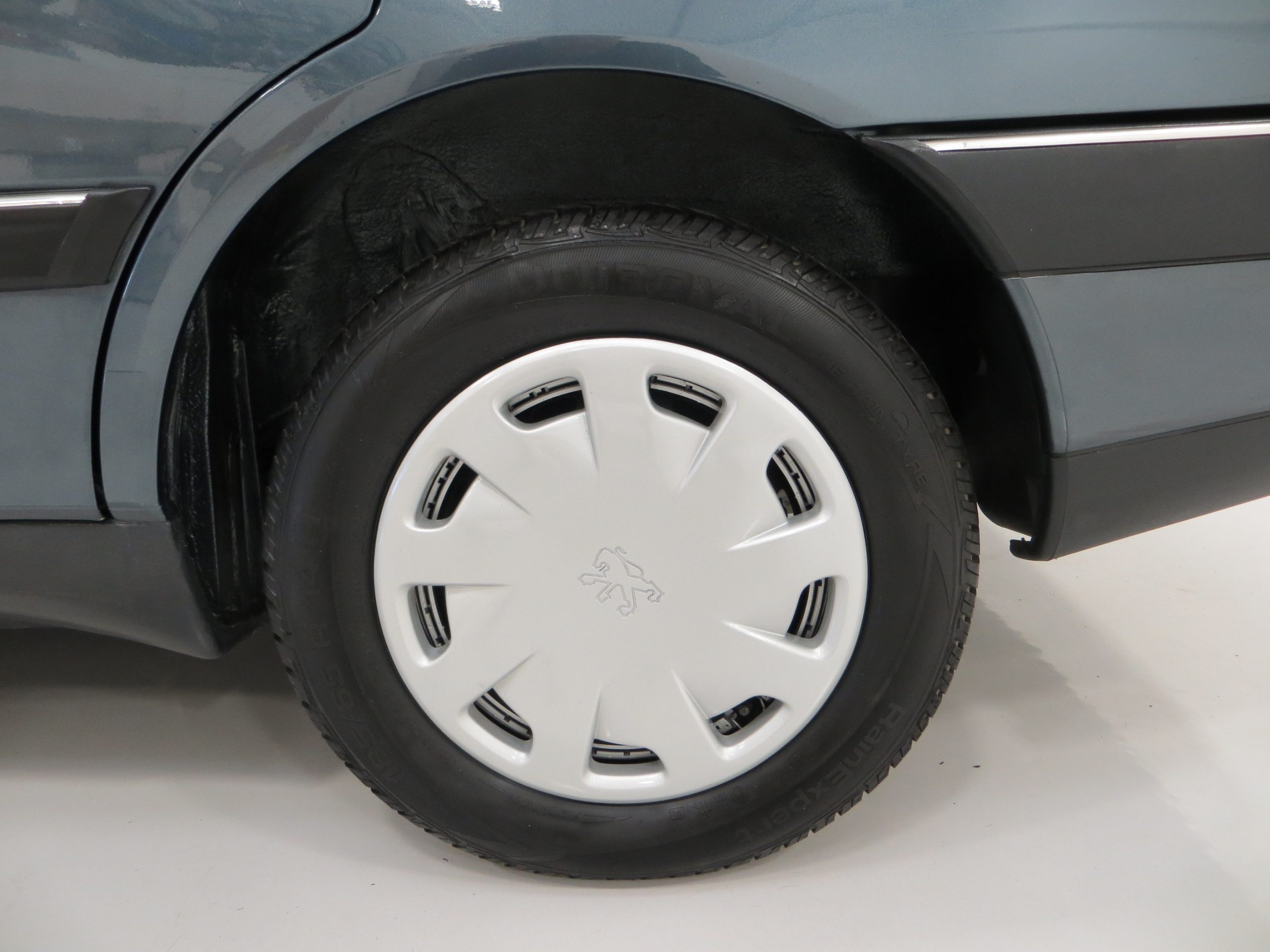 Peugeot 405 GRI – KGF