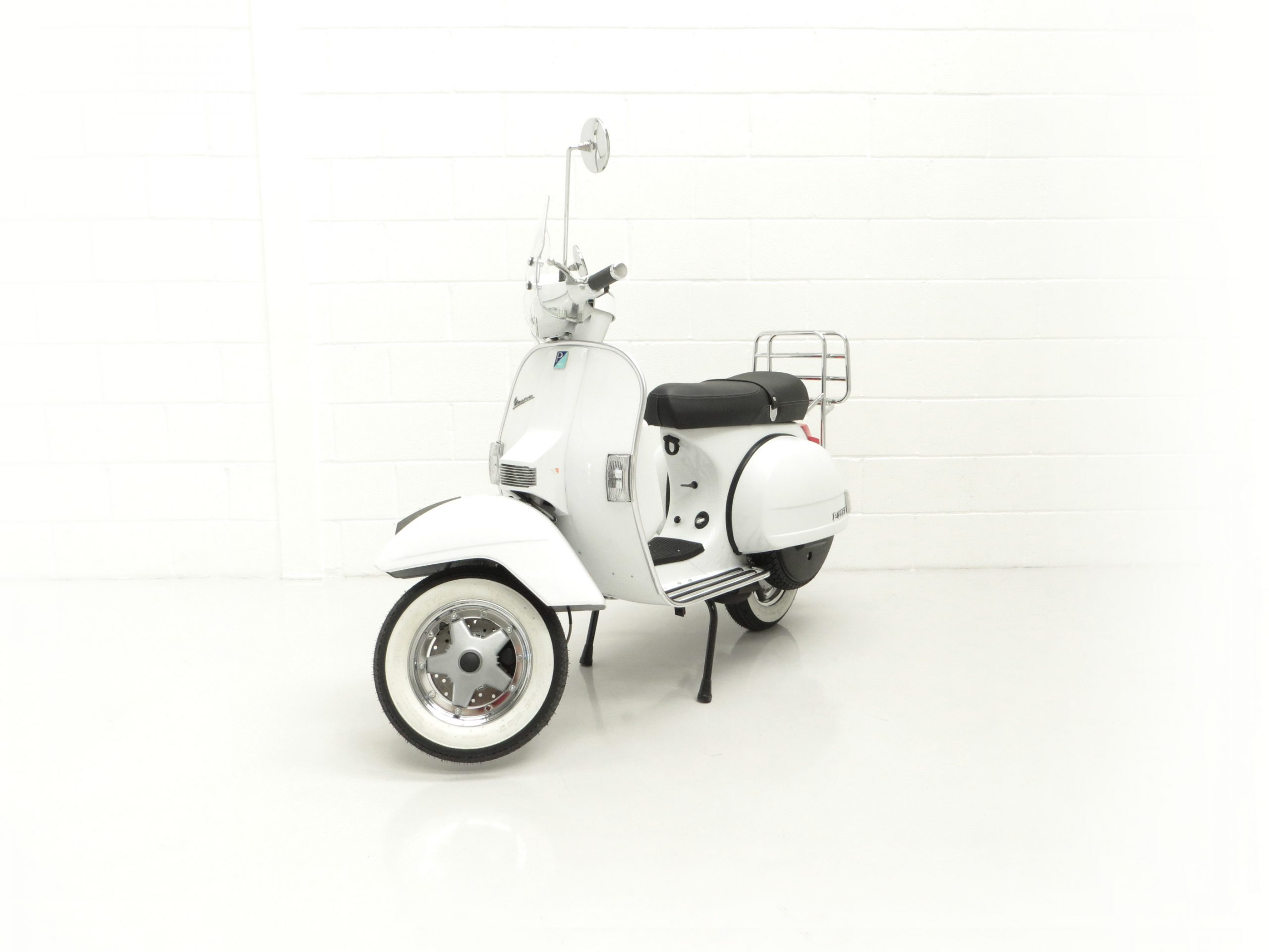 Piaggio Vespa (PX) P 125 – KGF