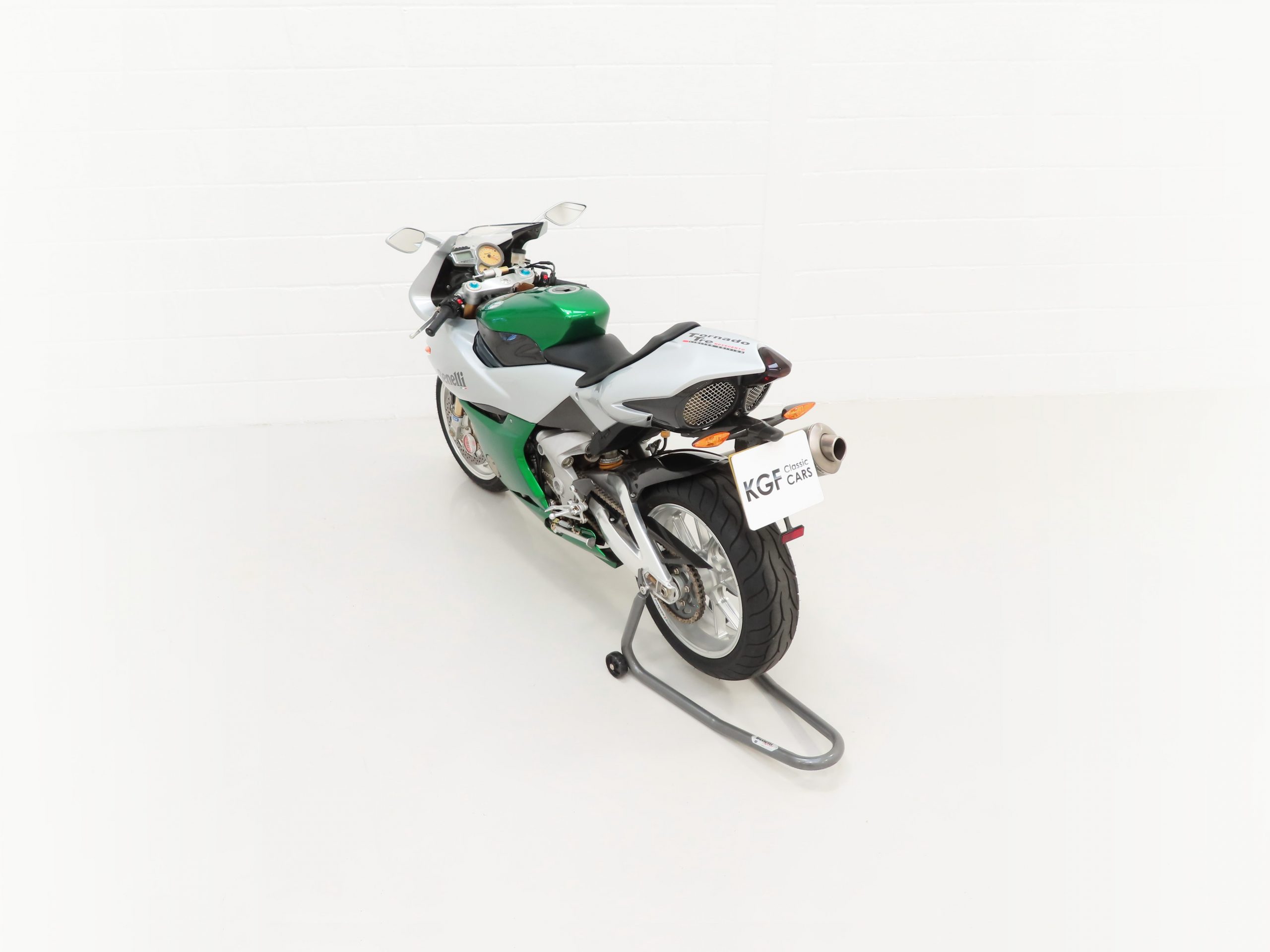 Benelli Tornado Tre 900 LE – KGF