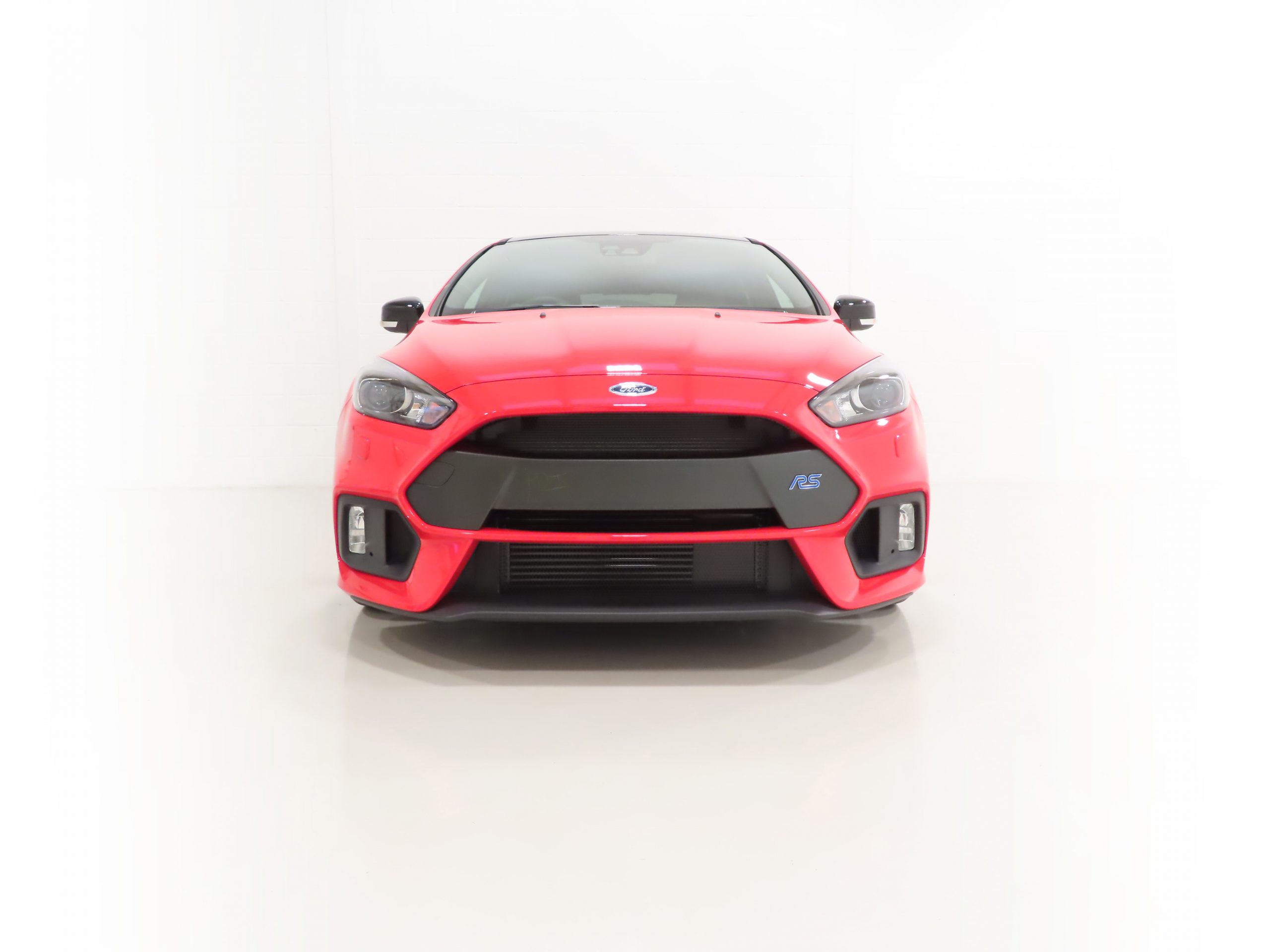Ford Focus RS Red Edition – KGF