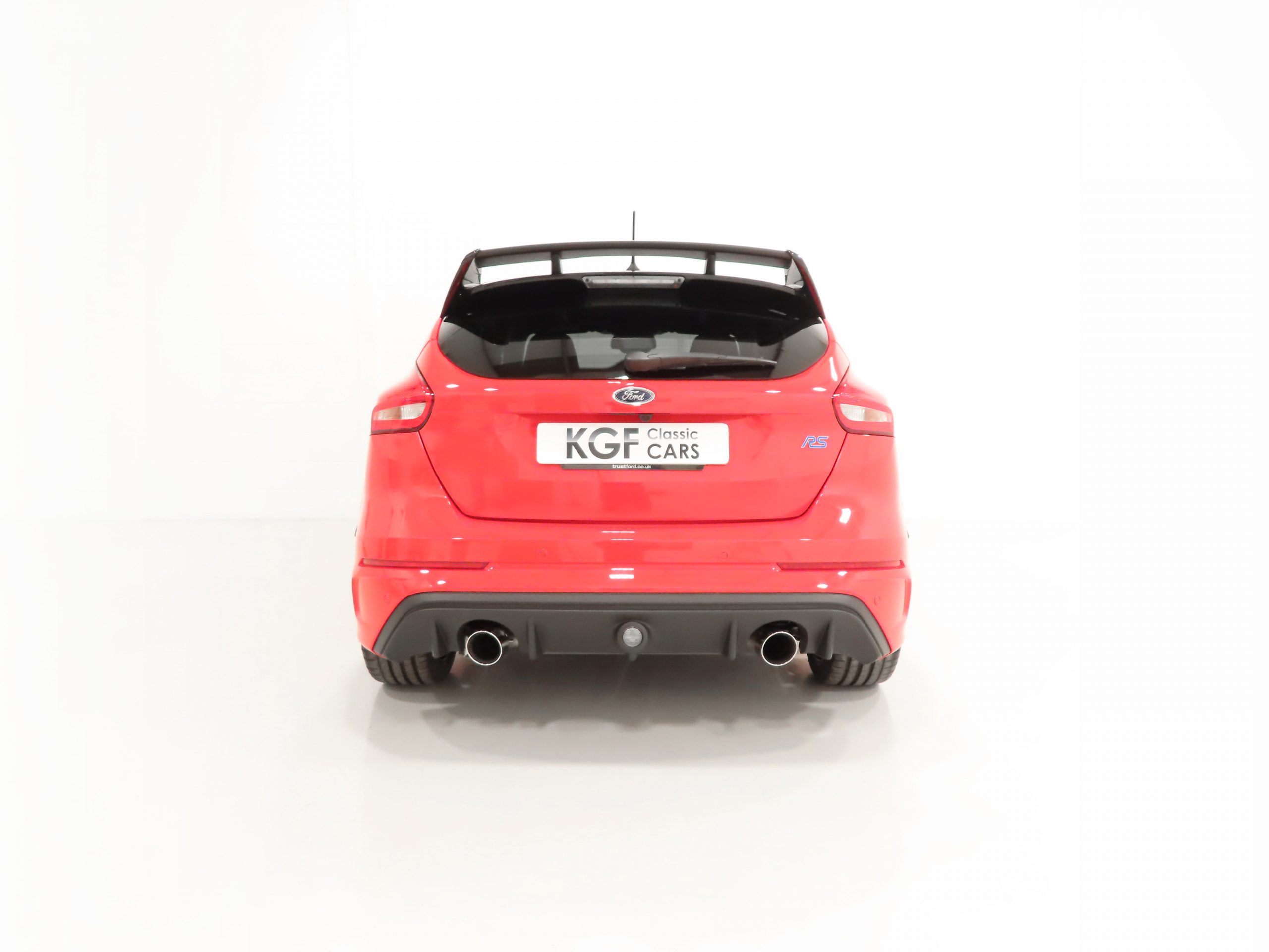 Ford Focus RS Red Edition – KGF