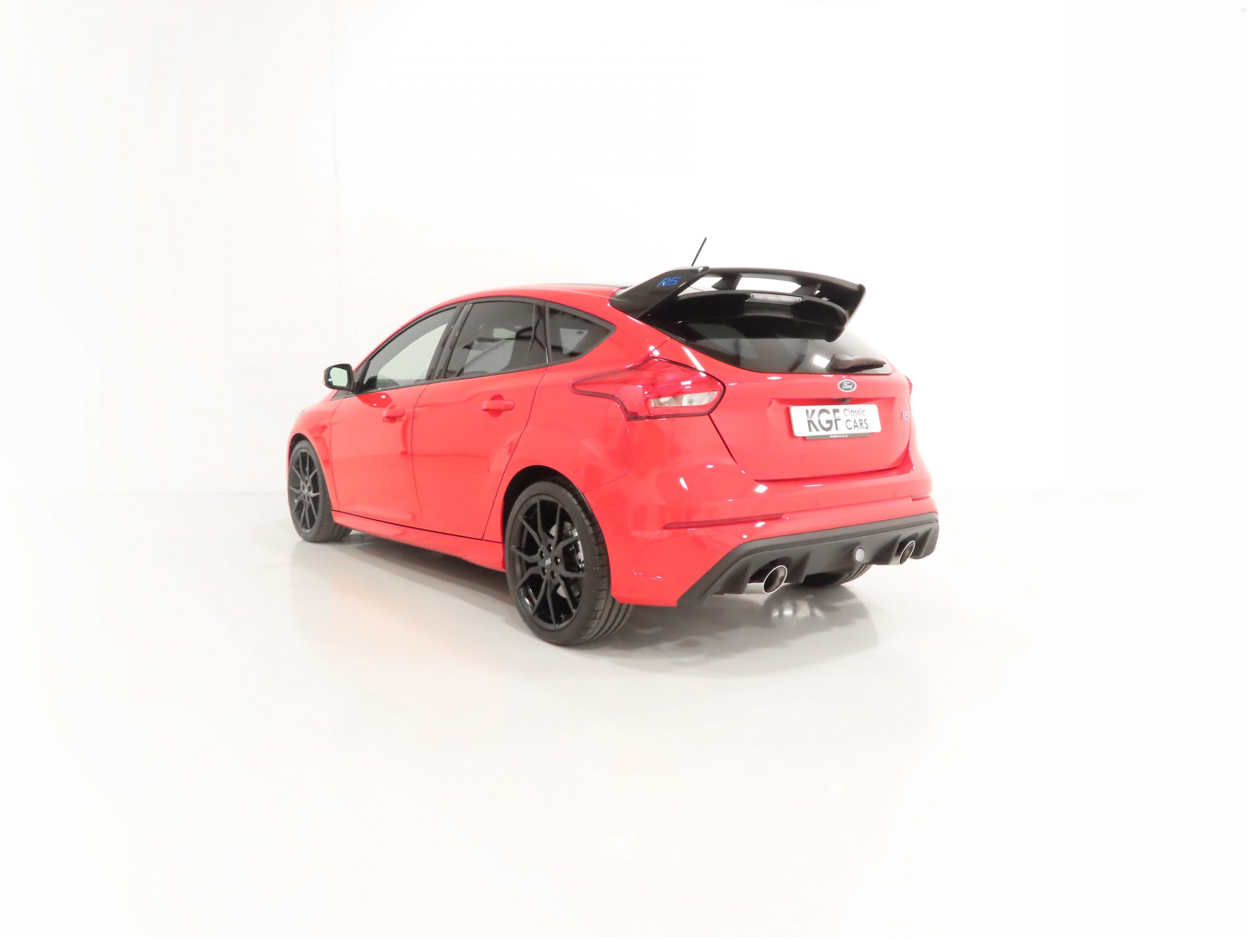 Ford Focus RS Red Edition – KGF