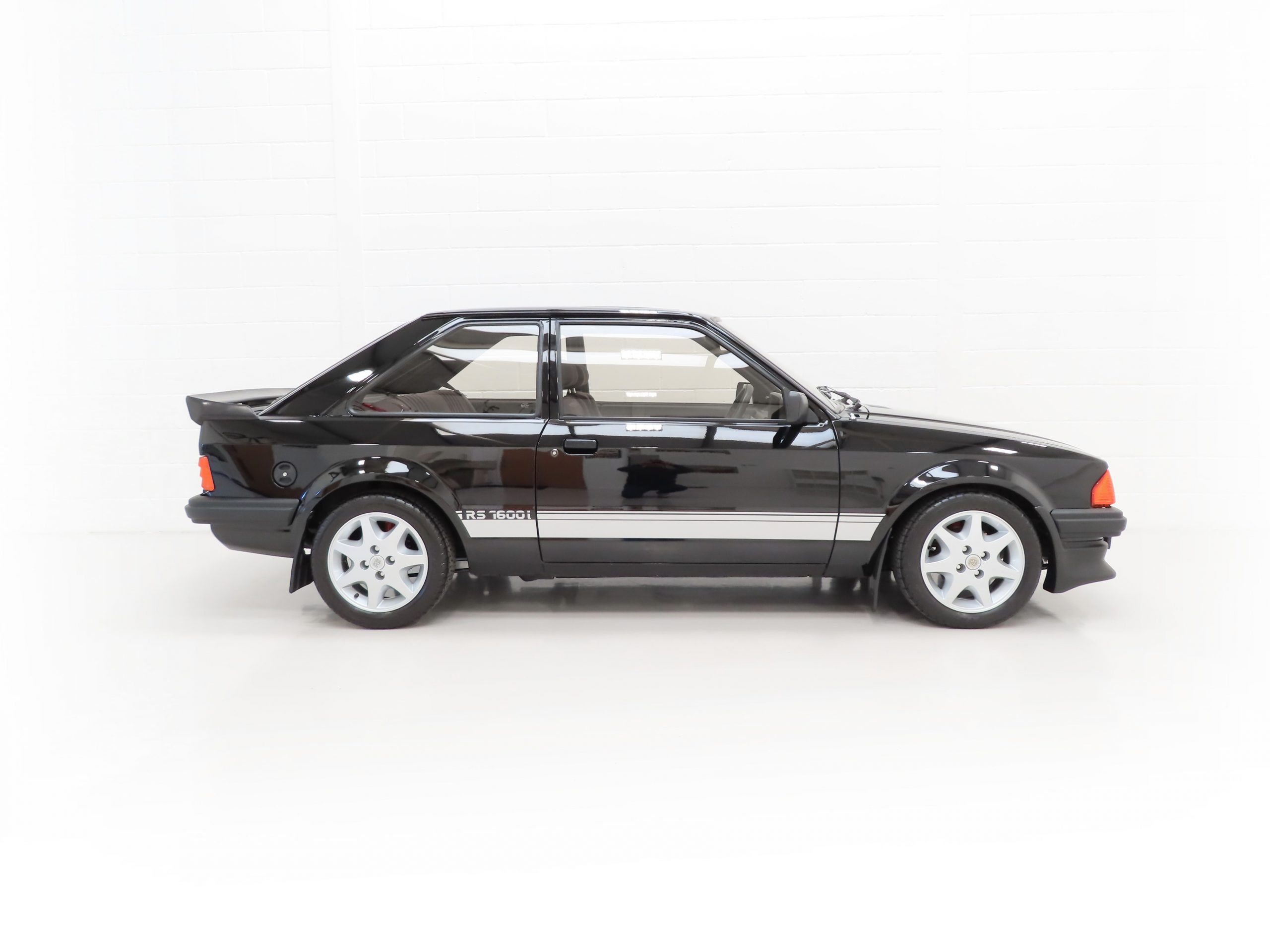 Ford Escort RS1600i – KGF