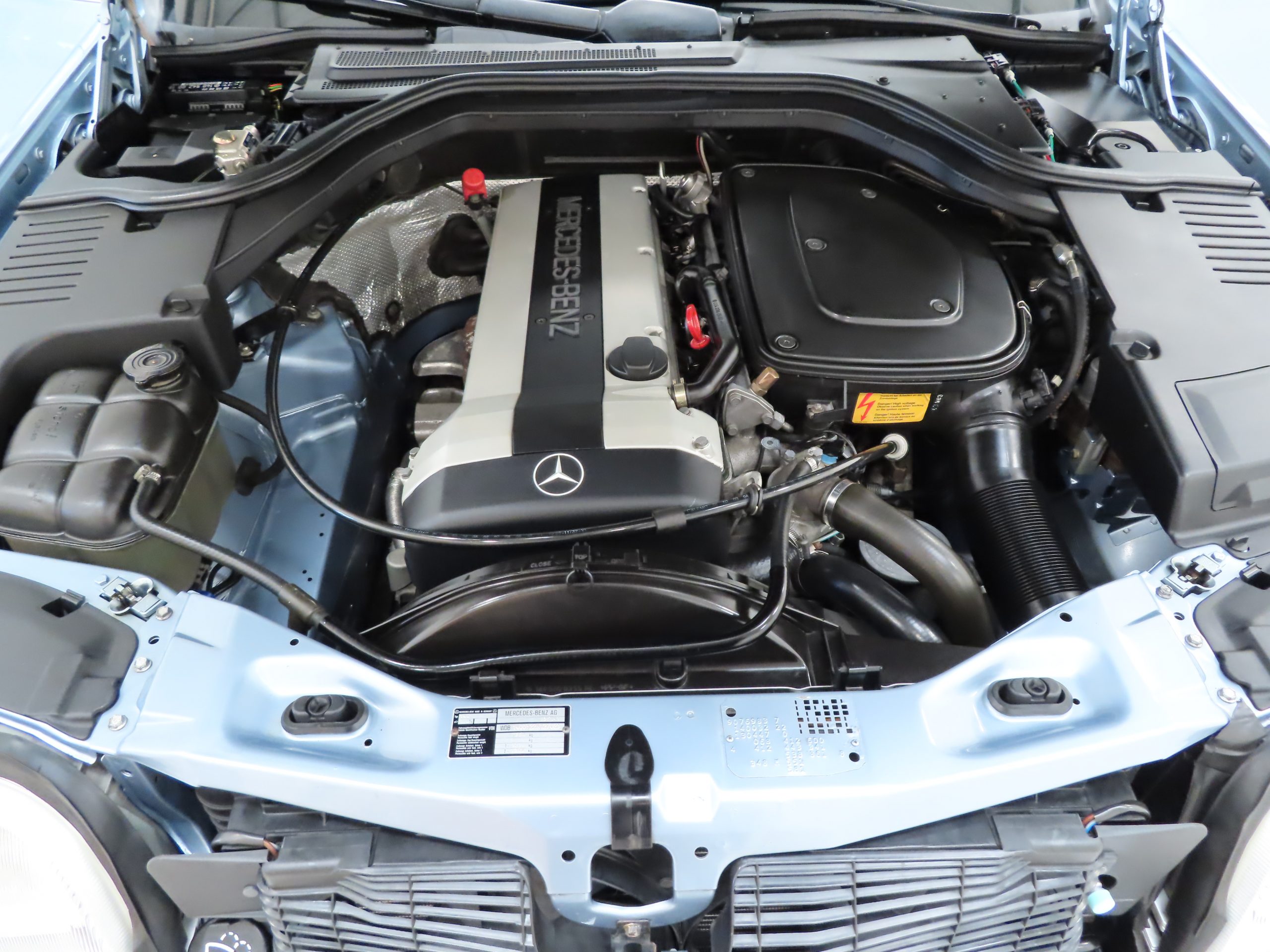 Mercedes-Benz W140 300SE – KGF