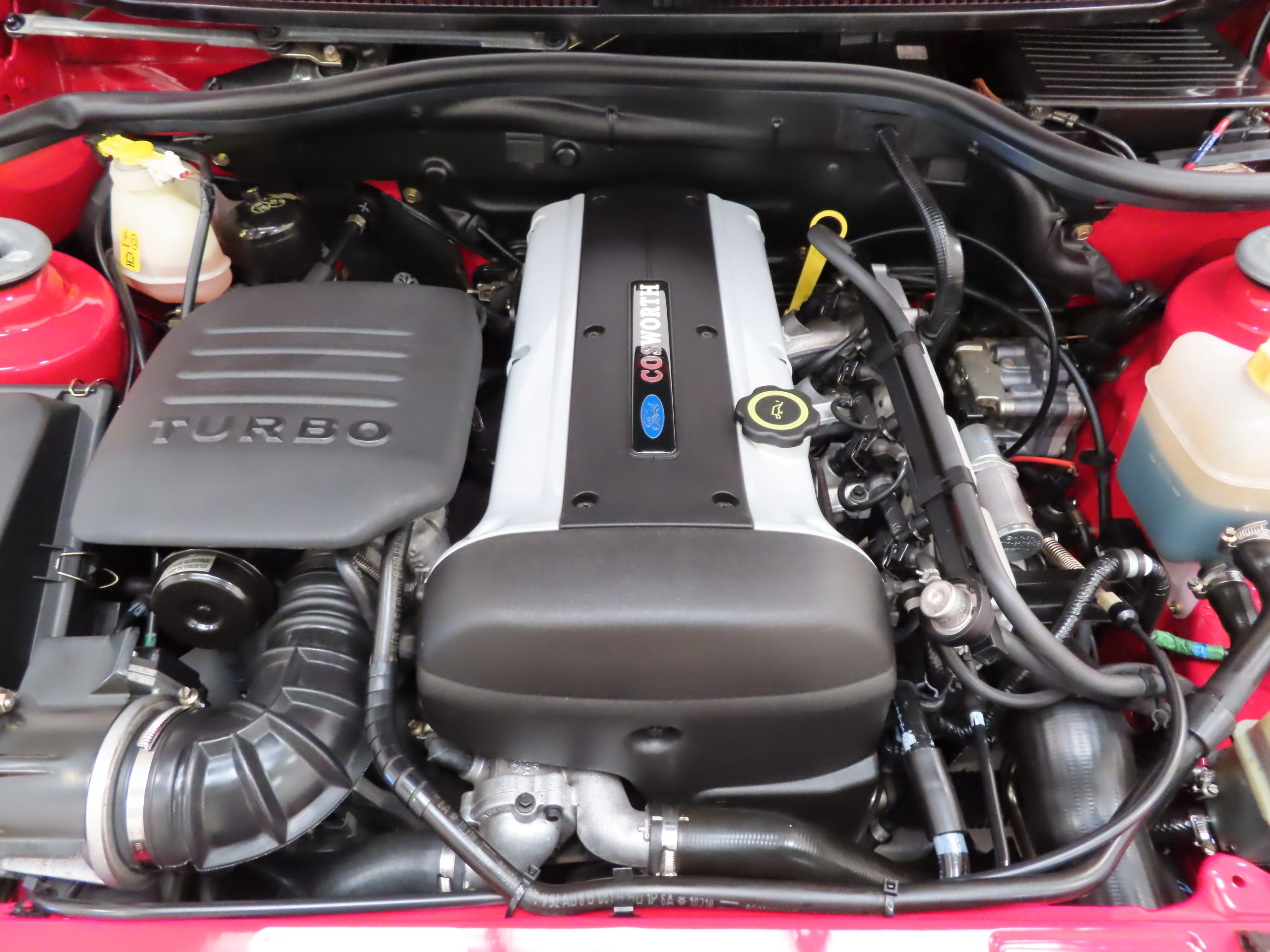 Ford Escort RS Cosworth – KGF