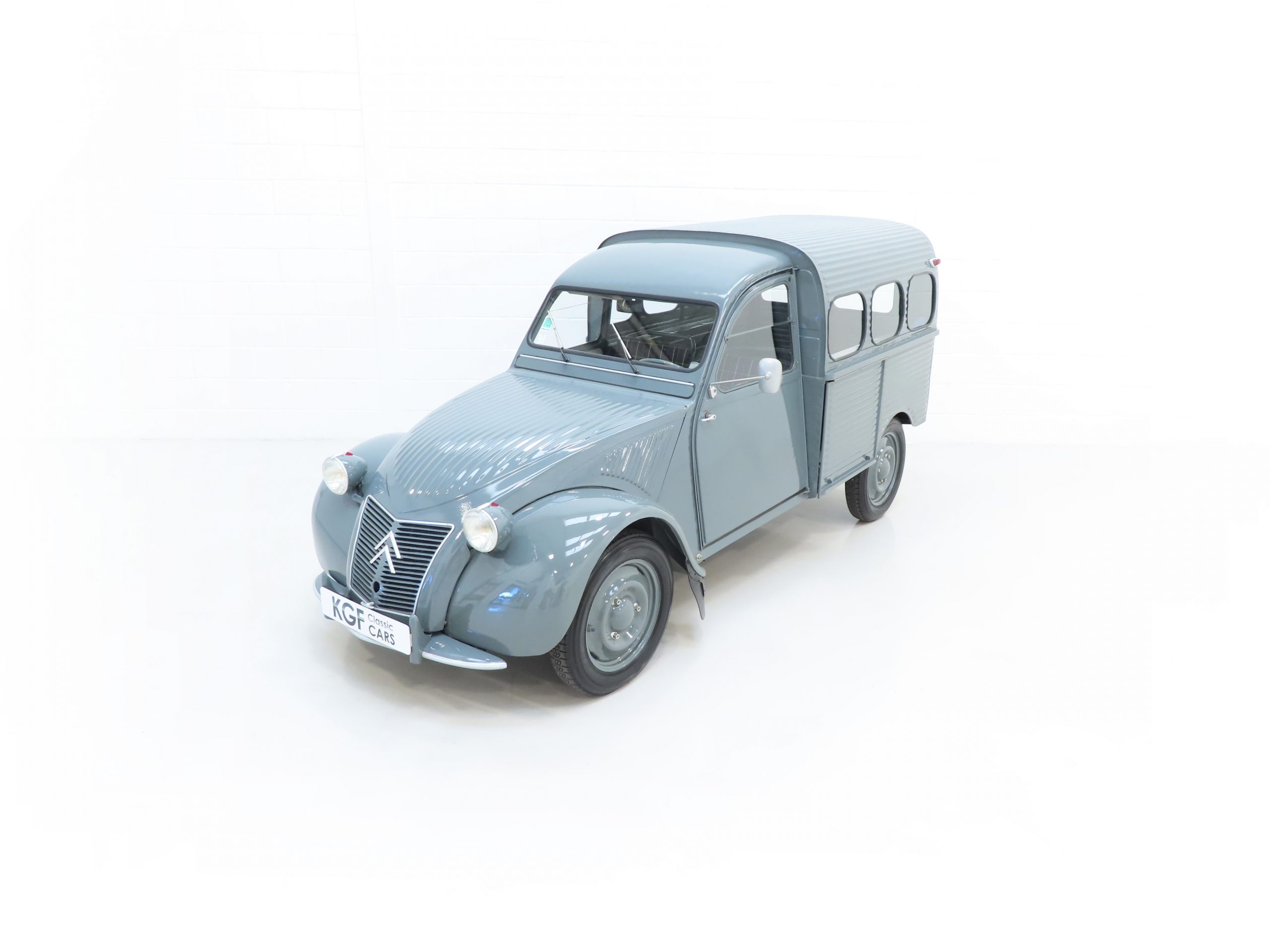 Citroen 2CV AZU Fourgonnette – KGF
