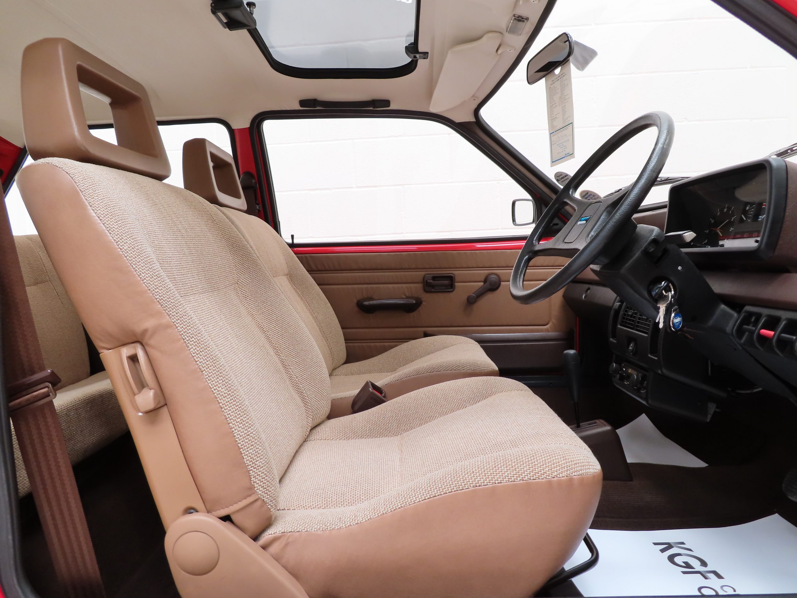 Austin Metro 1.3 Automatic – KGF