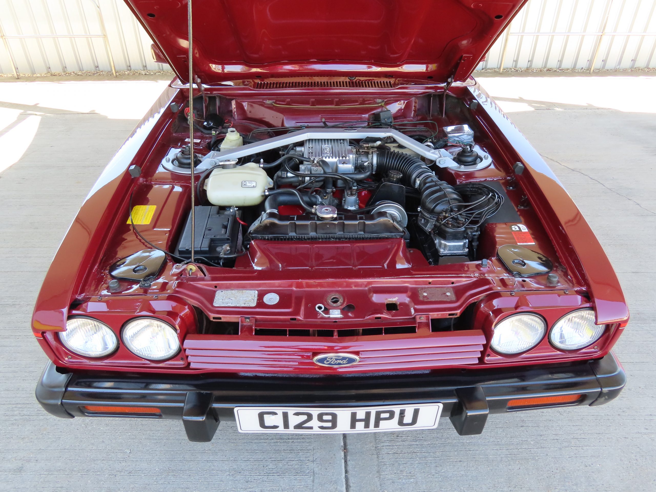 Ford Capri 2.8 Injection – KGF