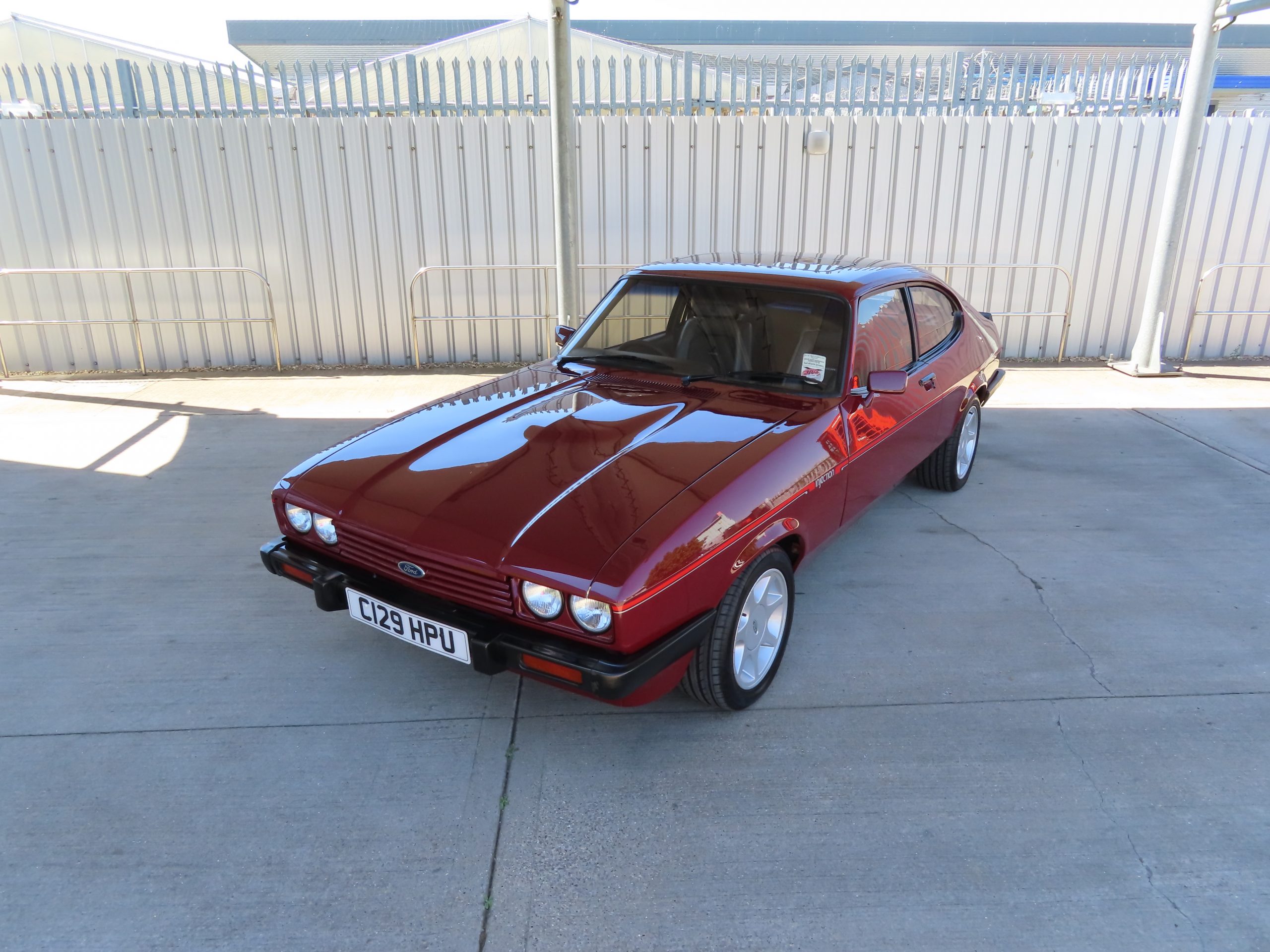 Ford Capri 2.8 Injection – KGF