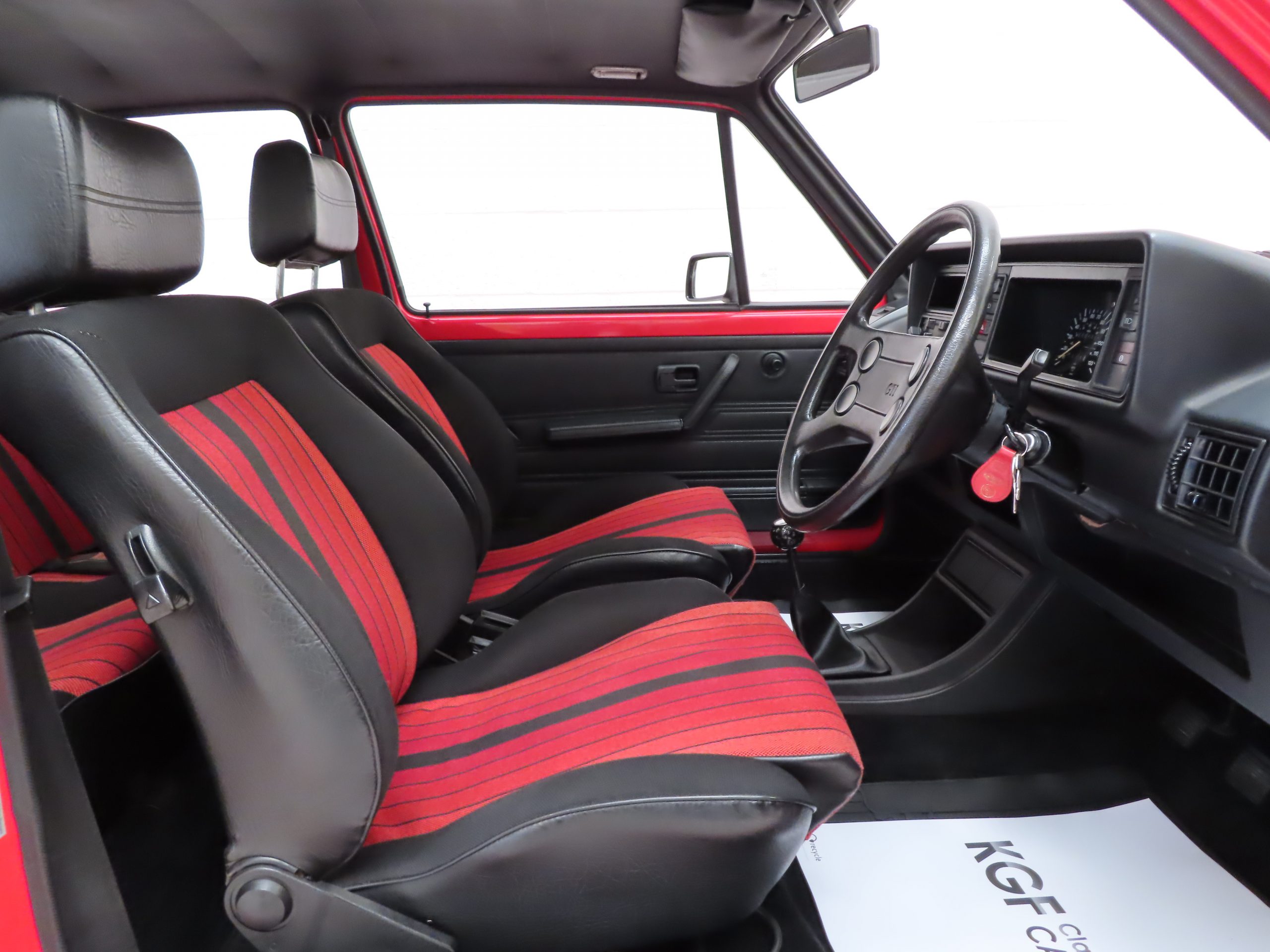 Mk1 Volkswagen Golf GTi – KGF