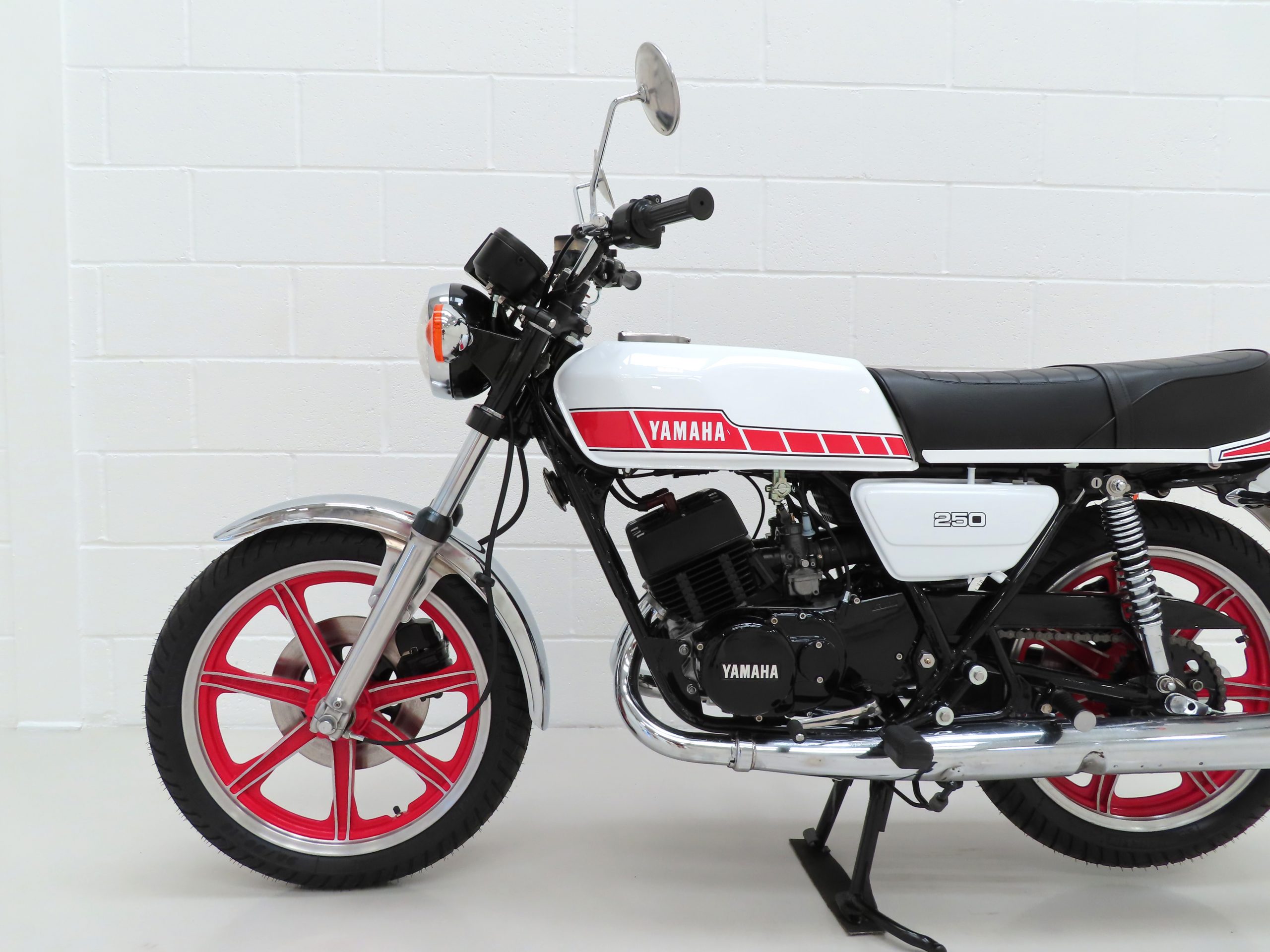 Yamaha RD250E – KGF