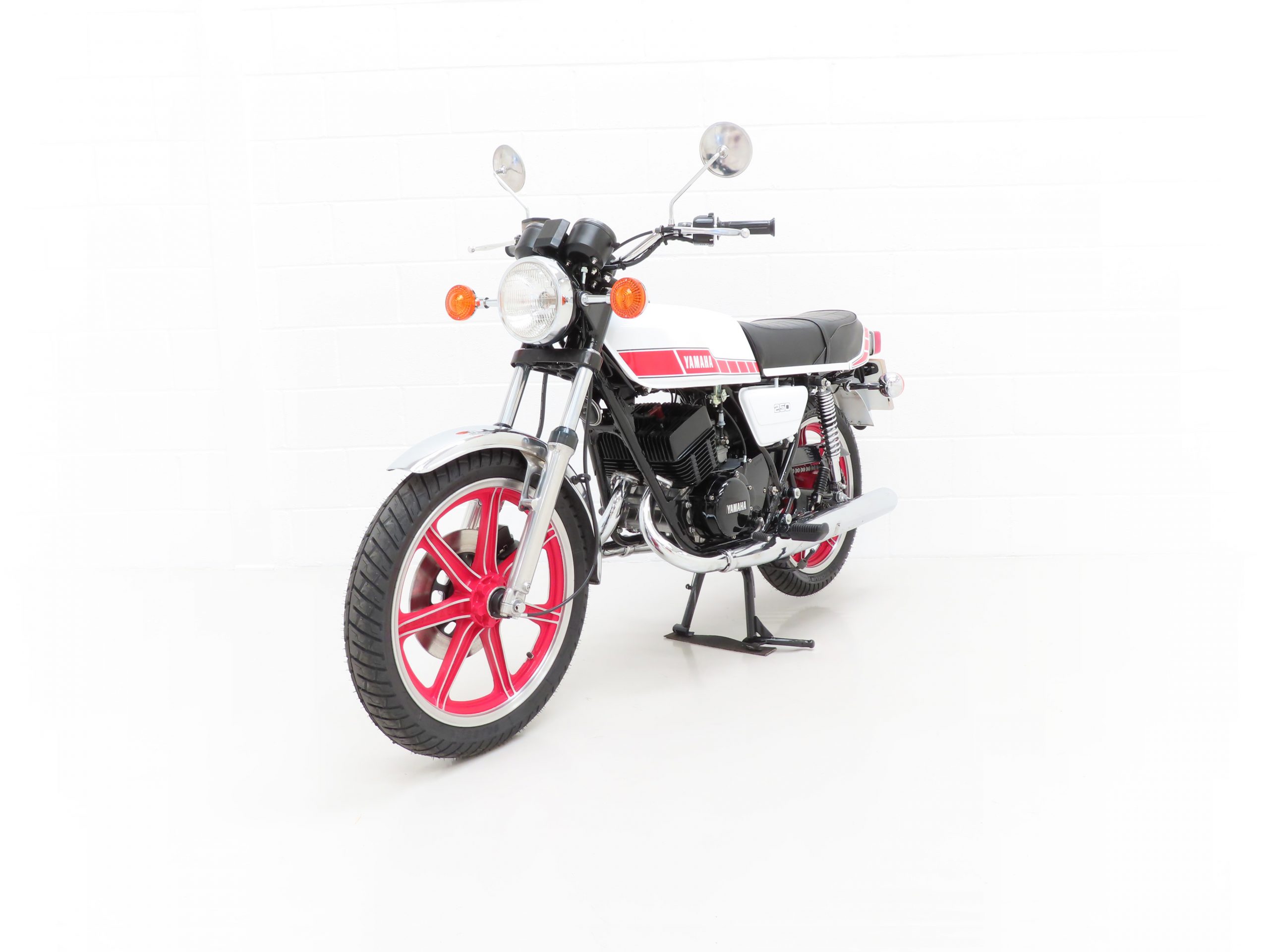 Yamaha RD250E – KGF