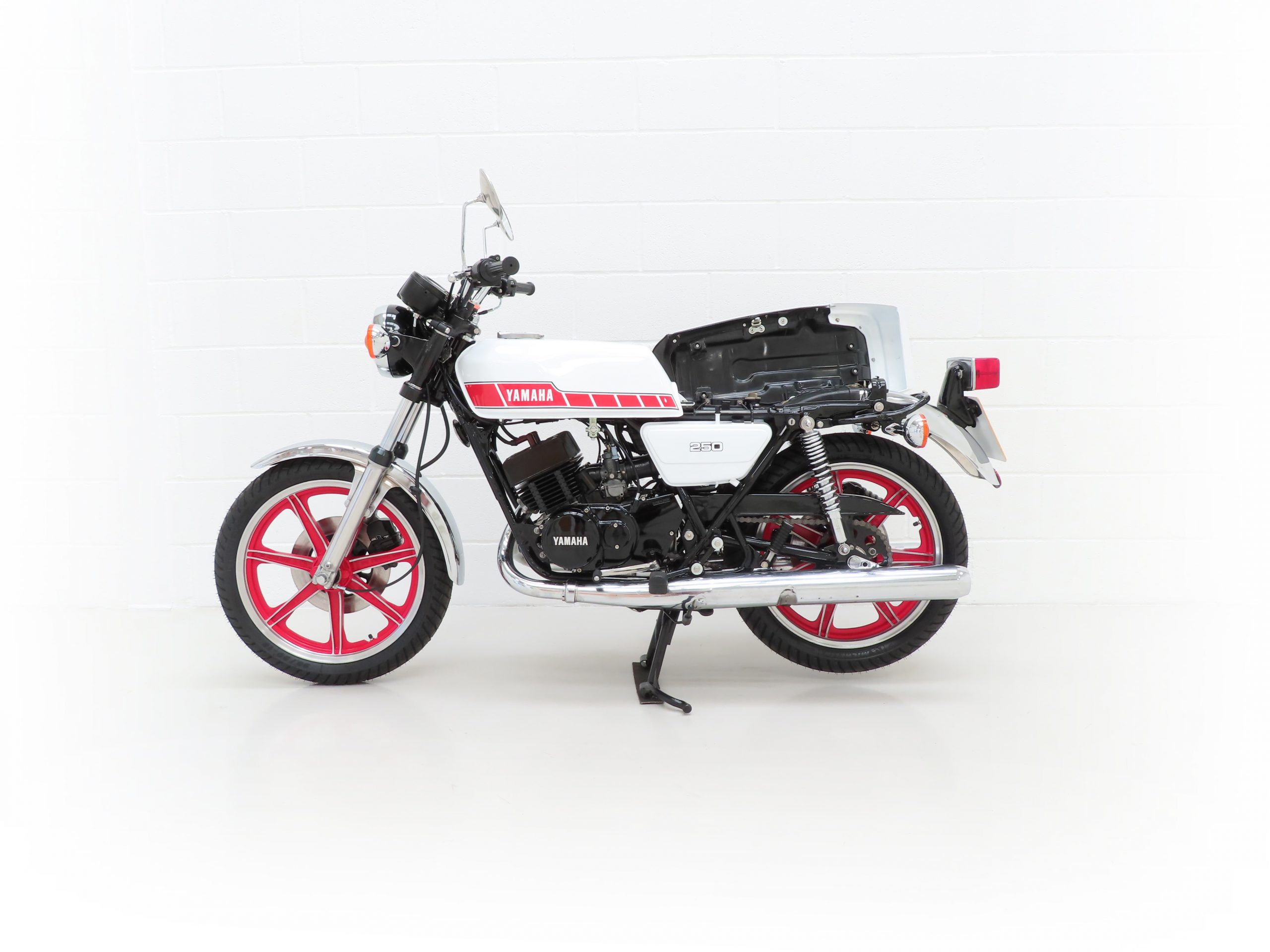 Yamaha RD250E – KGF