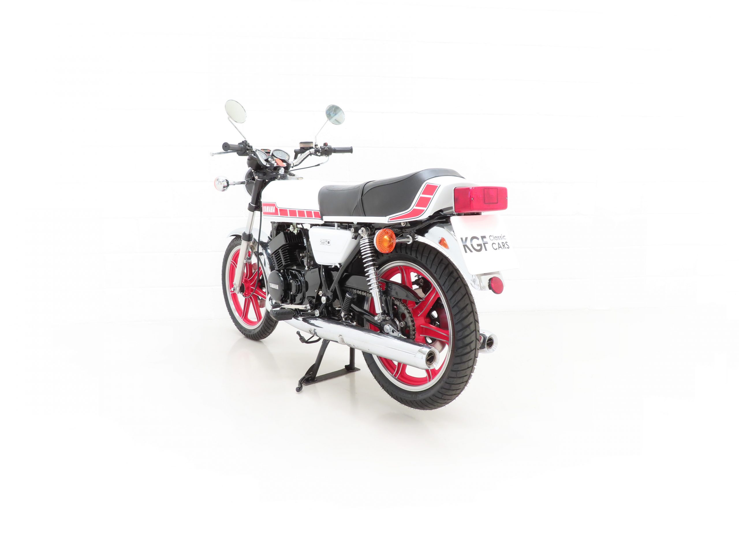 Yamaha RD250E – KGF